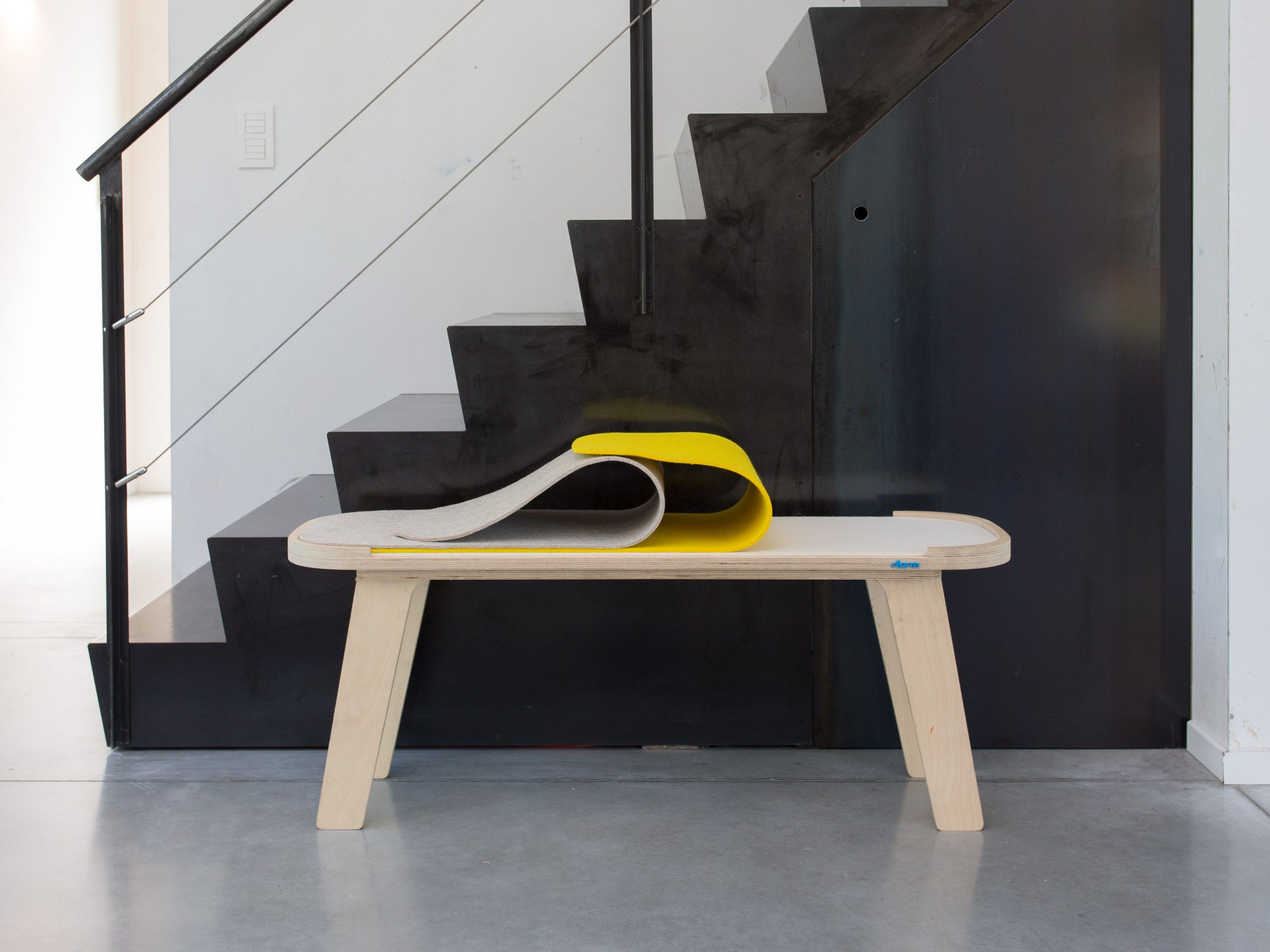 SLIM TOUCH BENCH Bench By RFORM