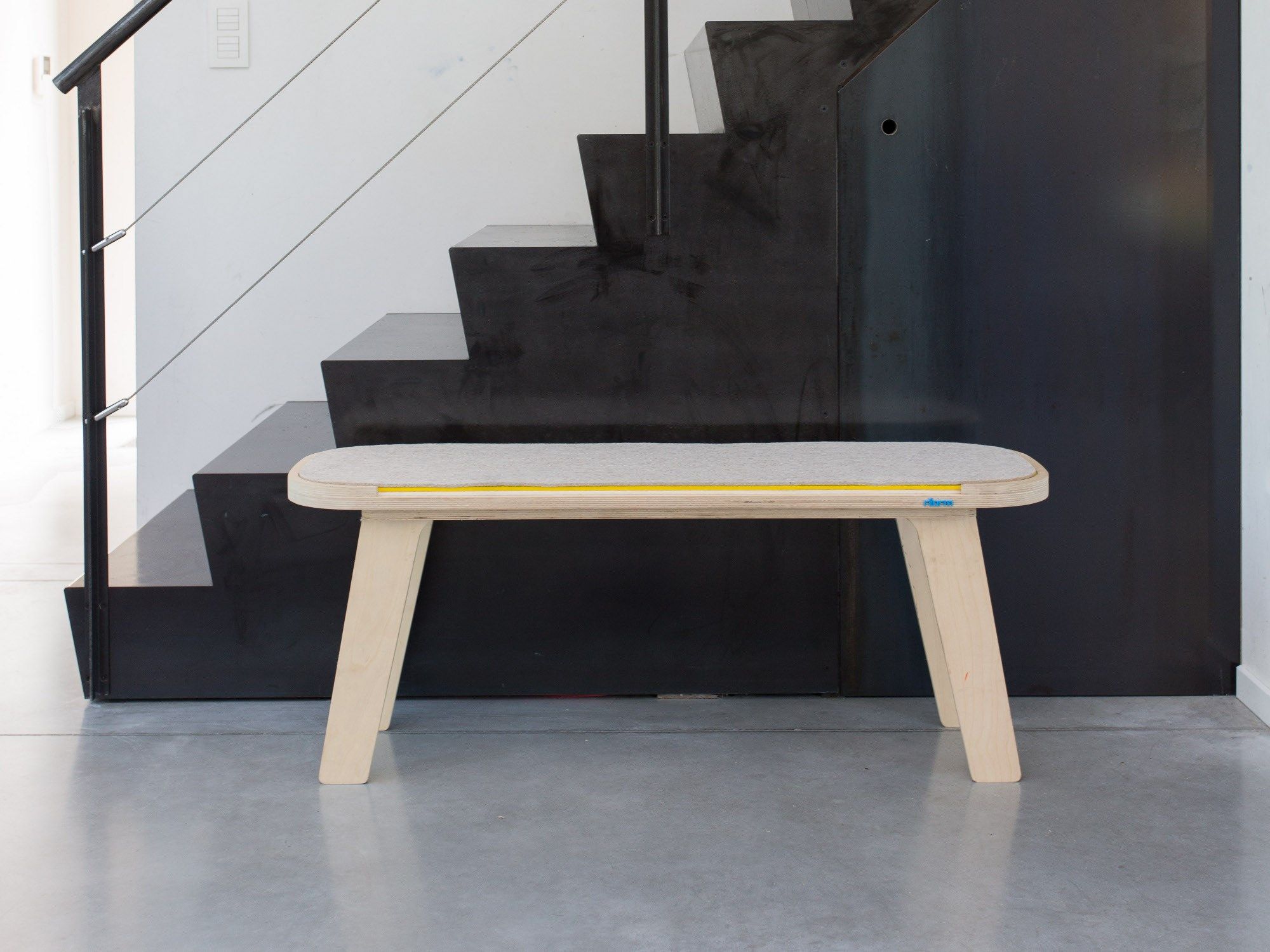 SLIM TOUCH BENCH bench By rform