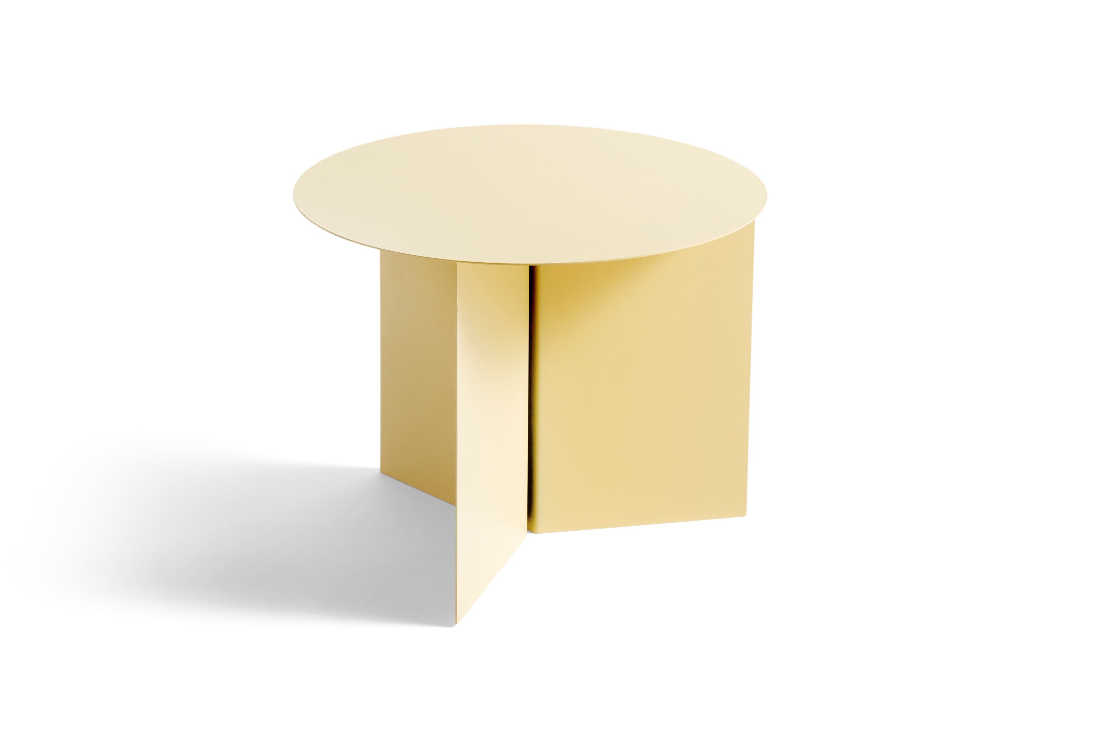 SLIT ROUND 茶几 By Hay