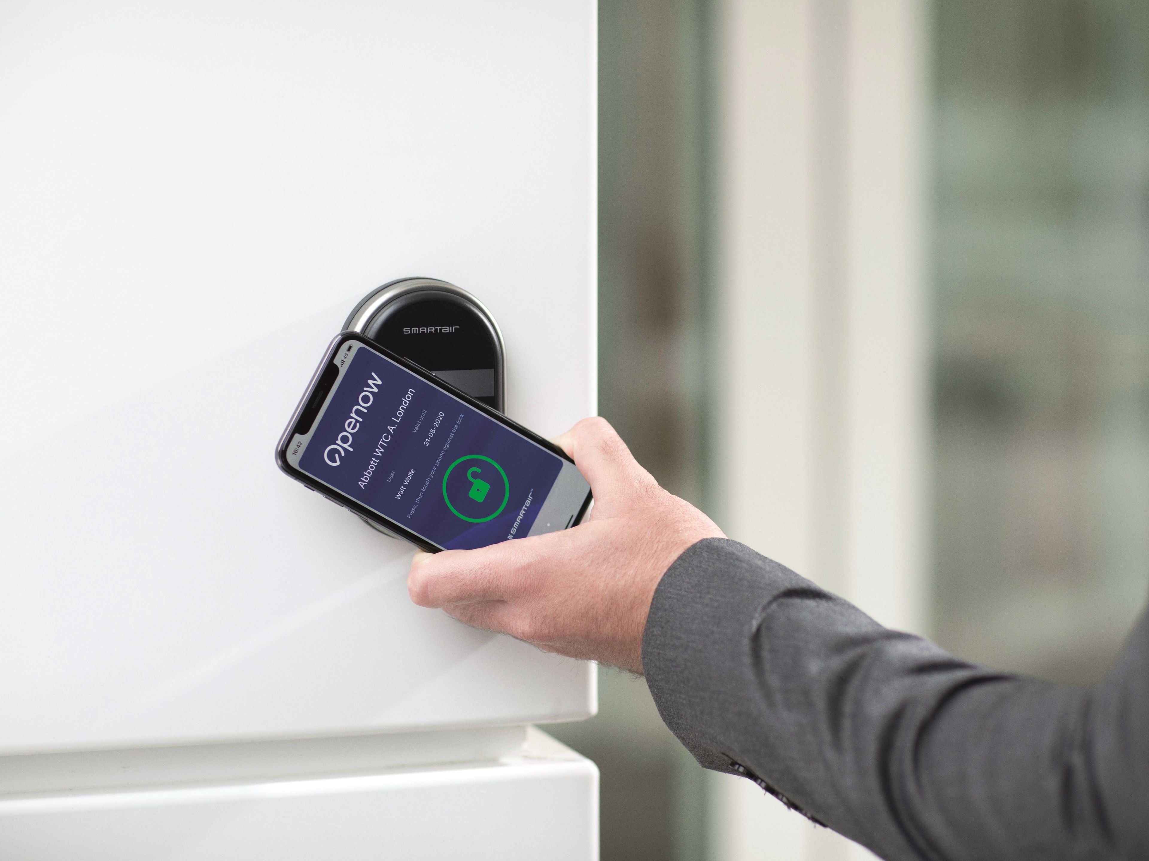 App per controllo accessi SMARTAIR™ OPENOW By ASSA ABLOY Opening Solutions