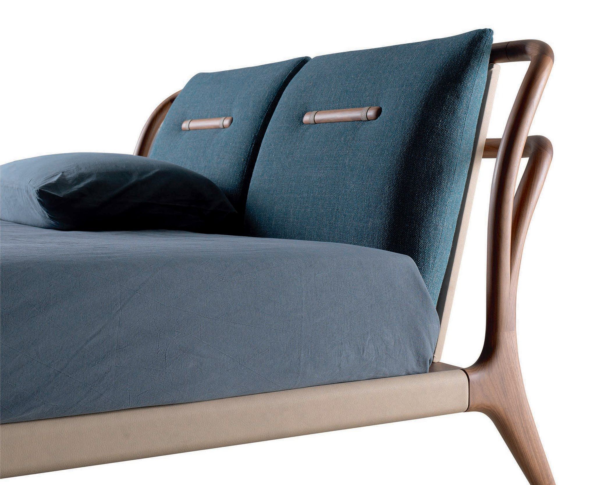 SMUSSO P-130 bed By Dale Italia