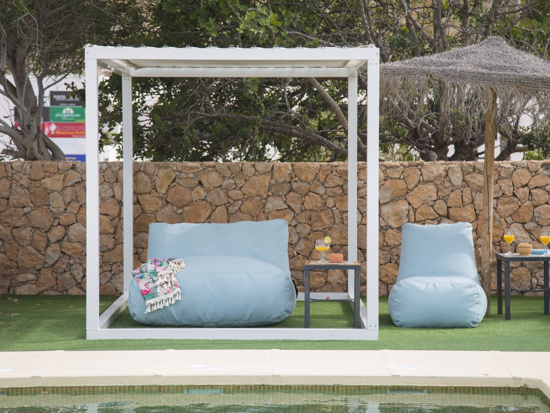 SOFA TUBE RIVIERA Sofa By Pusku pusku