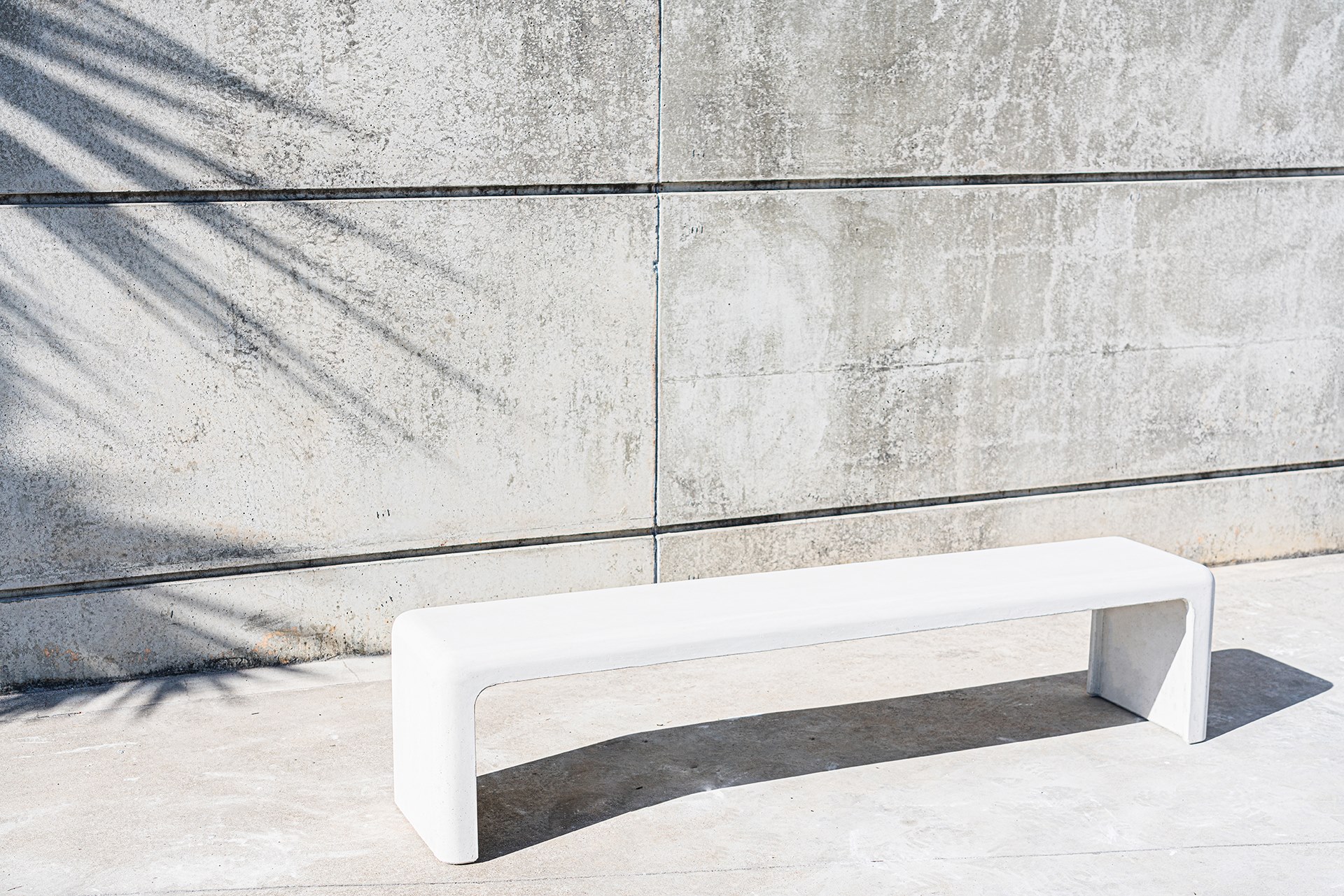 SOFTSHAPES Backless fiber-reinforced concrete bench By SIT | design ...