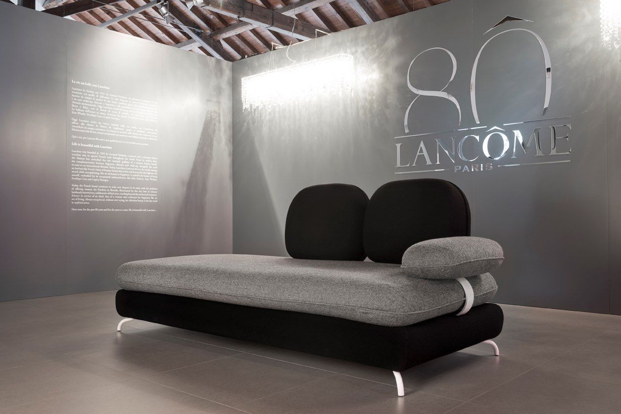 FORME Fabric day bed By Matrix International | design DIDA