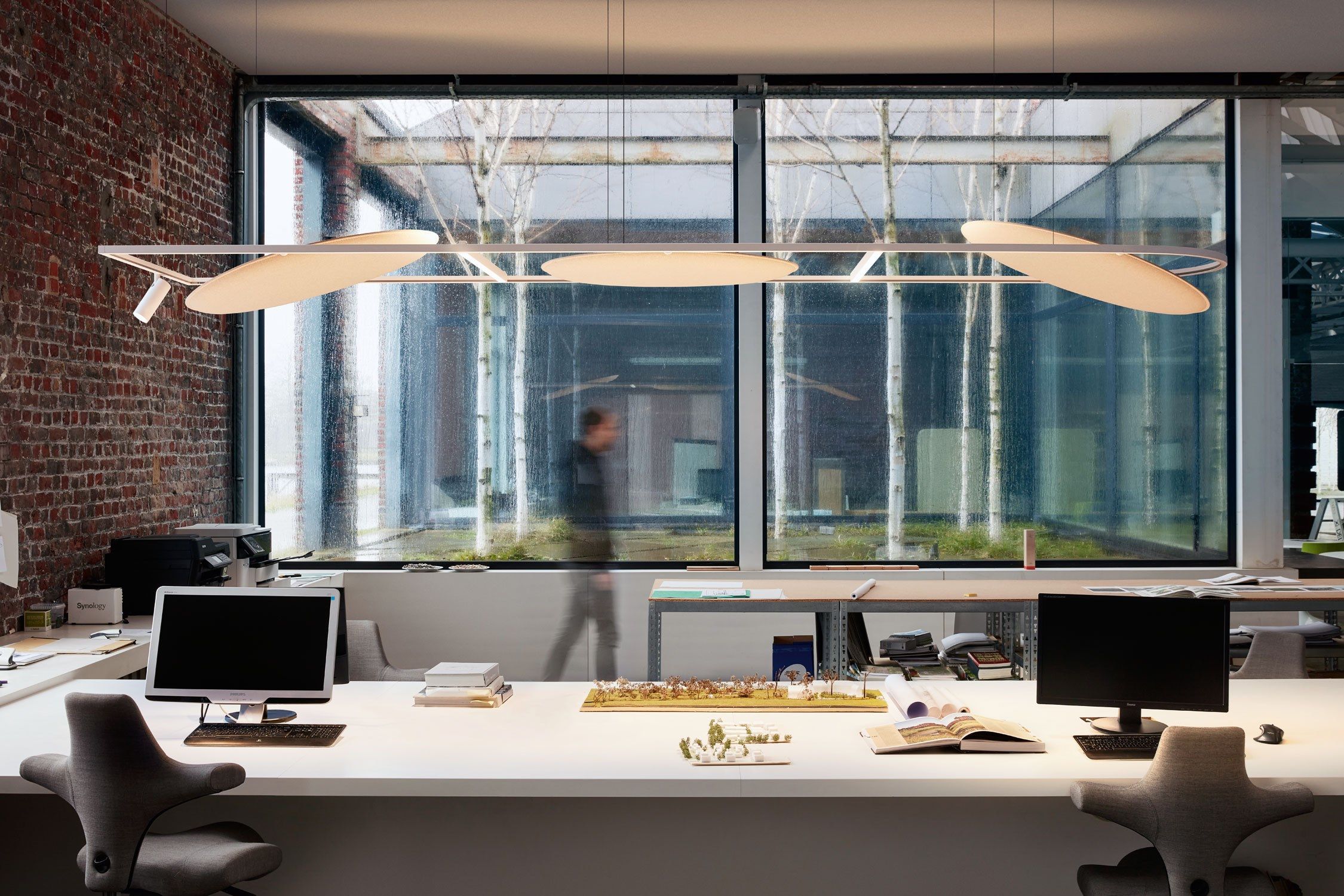 LED track-Light SOLI By Delta Light design UNStudio