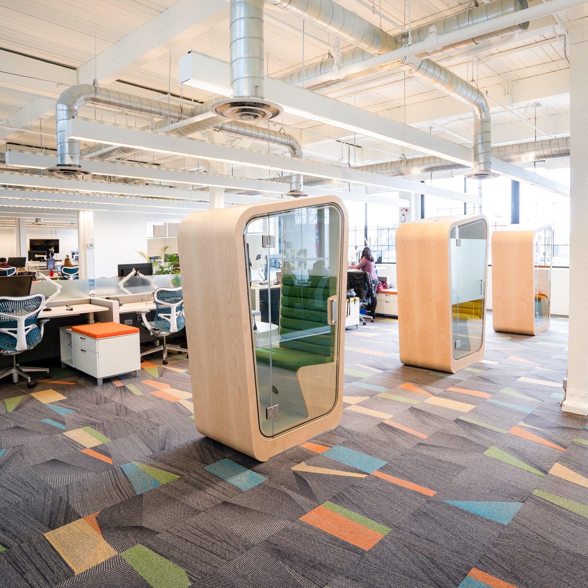 Office booth SOLO By Loop Phone Booths design Onetwosix