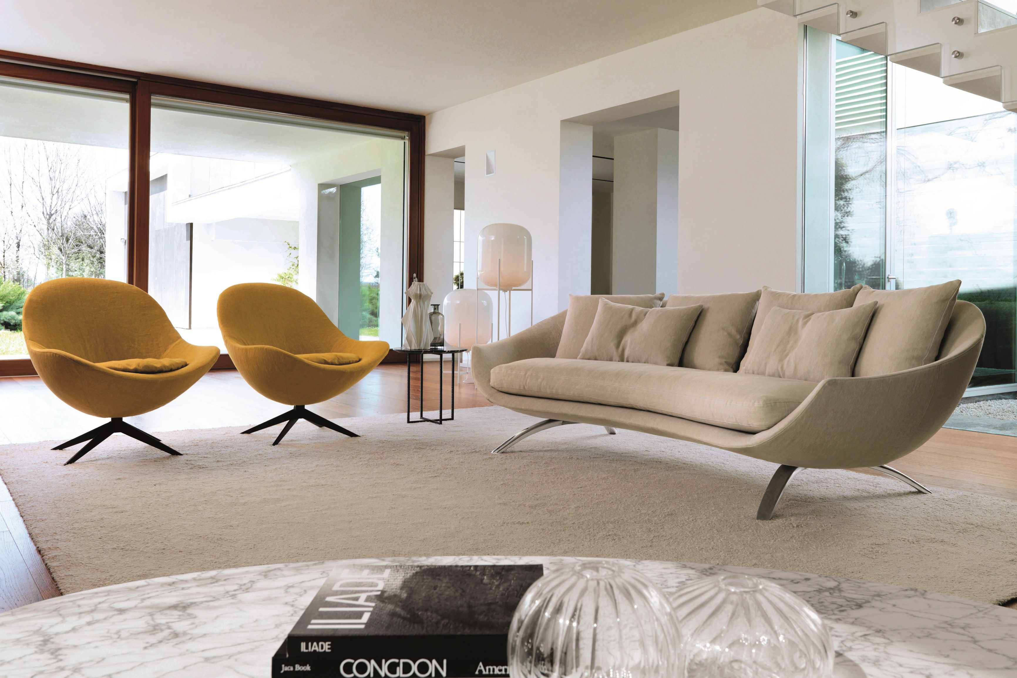 SOOR Armchair with 4-spoke base By Désirée divani | design Jai Jalan