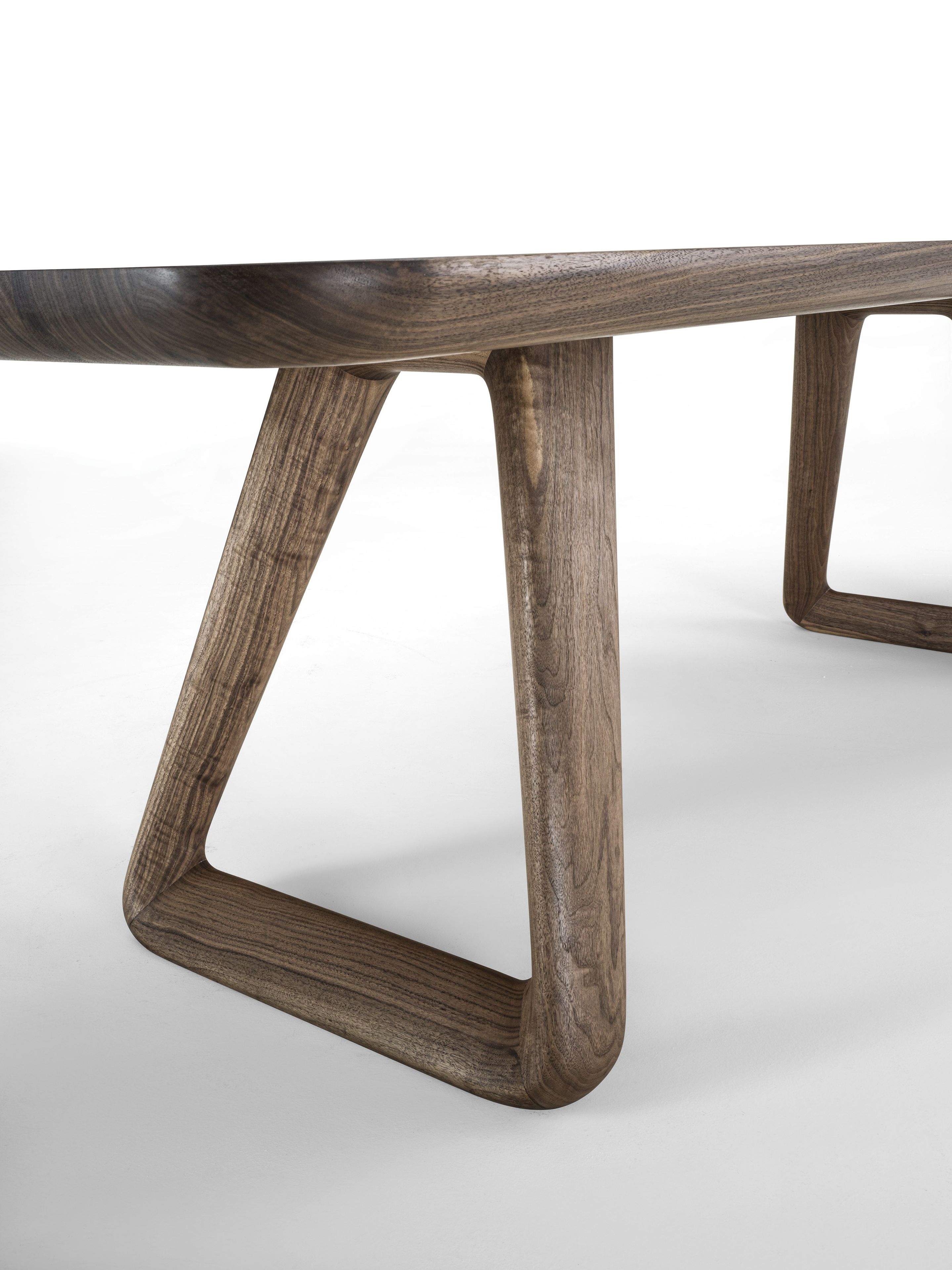 SOSPIRO Wooden dining table By Riva 1920