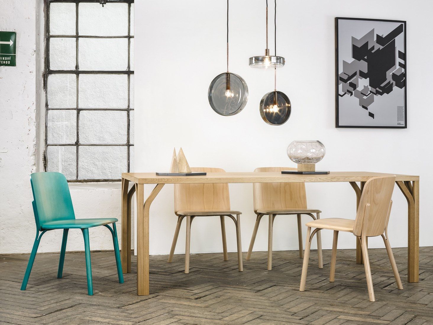 SPLIT | Chair By TON design Arik Levy