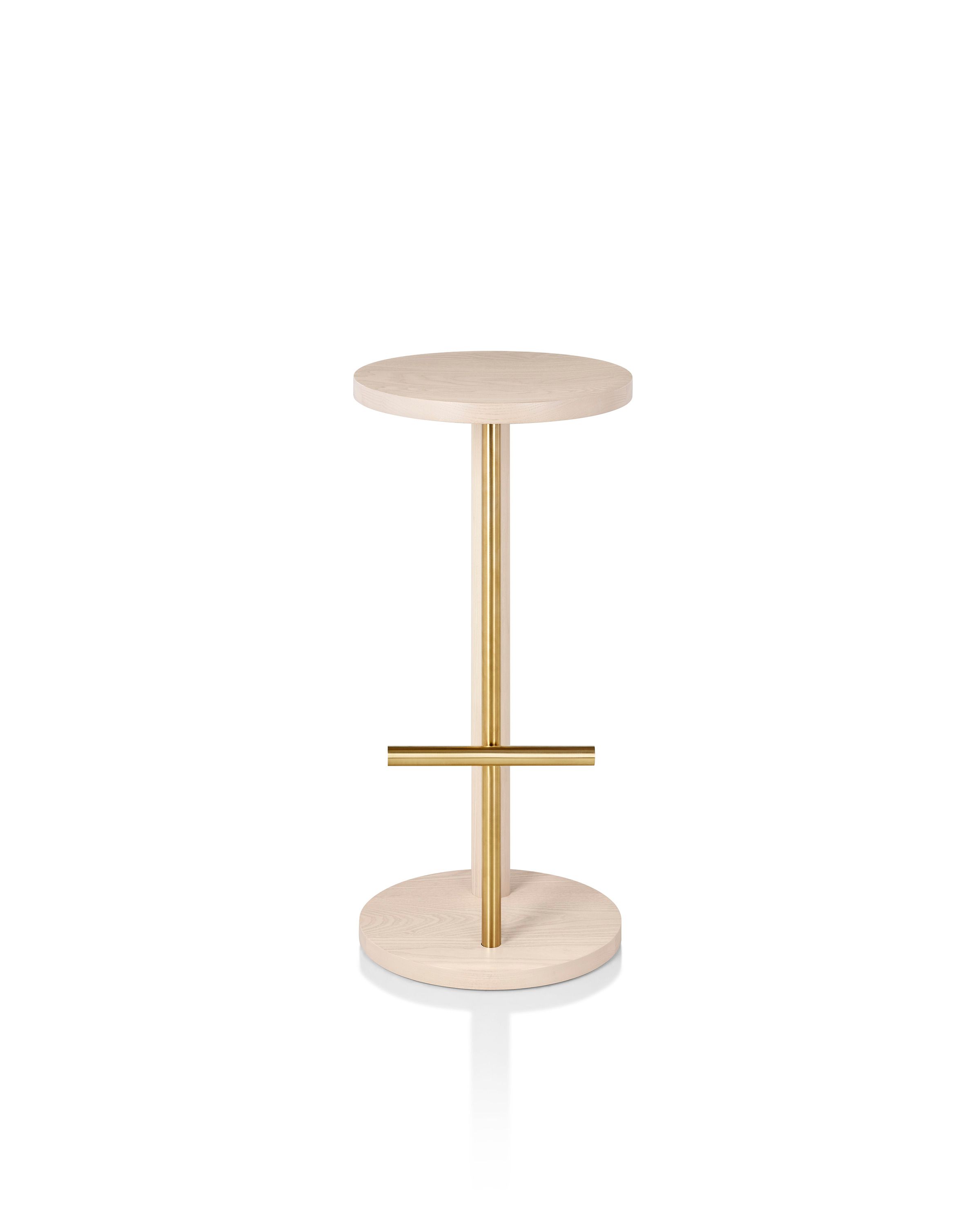 High wooden stool with footrest SPOT | High stool Spot Collection By ...