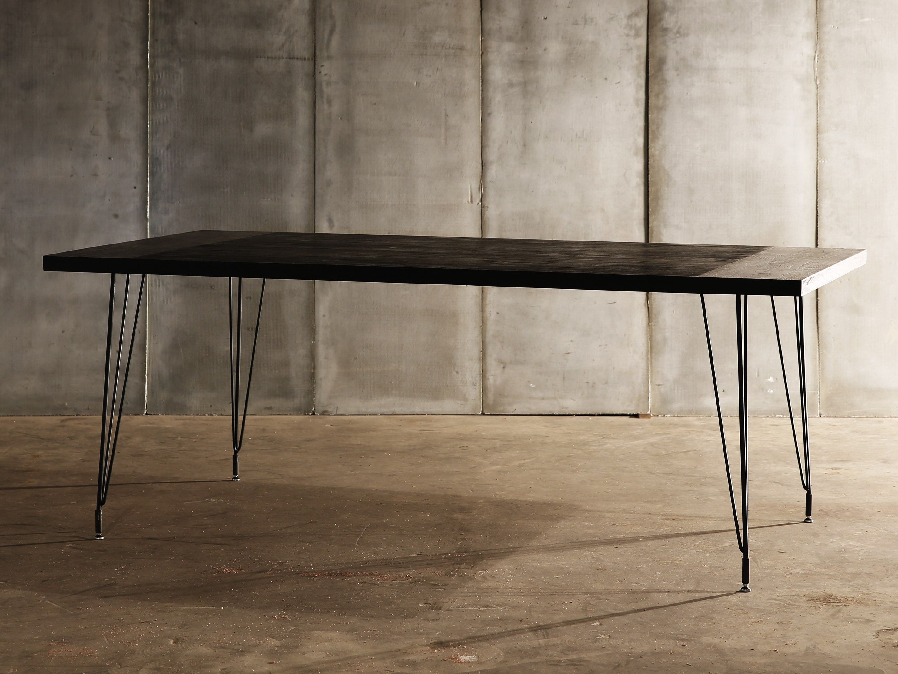 SPUTNIK table By Heerenhuis