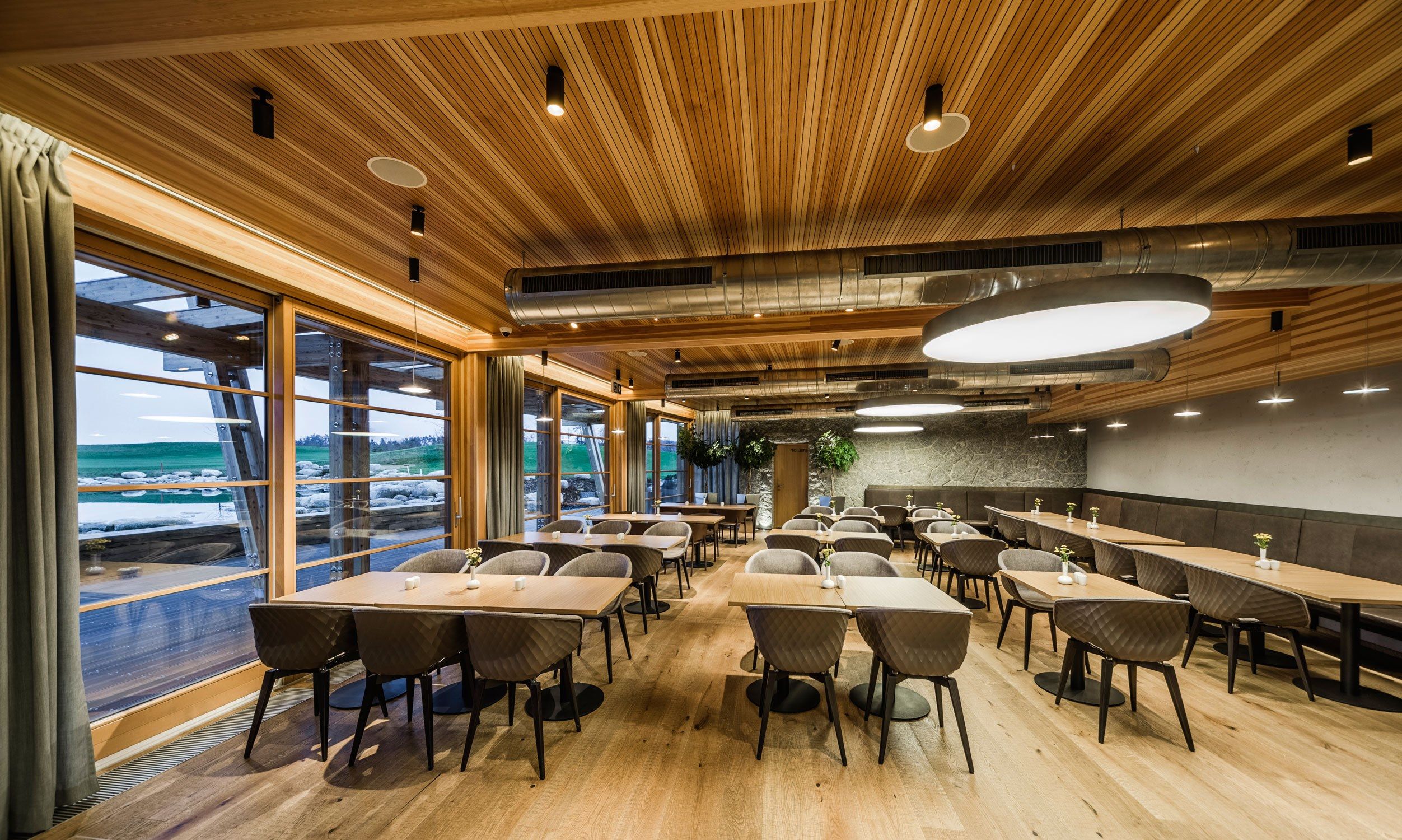 SPY 66 CLIP spotlight By Delta Light