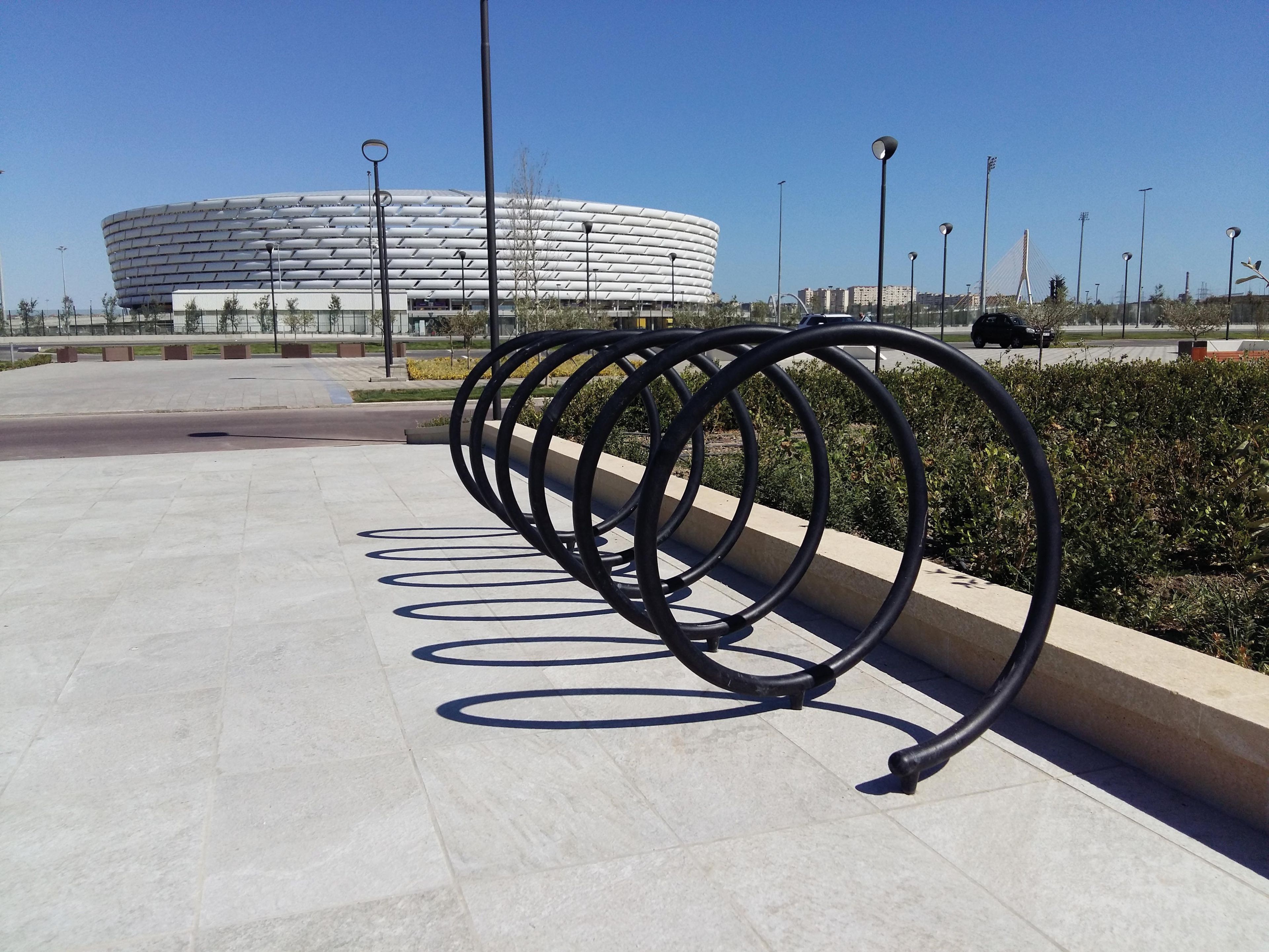 SPYRA Steel bicycle rack By Metalco | design Alfredo Tasca