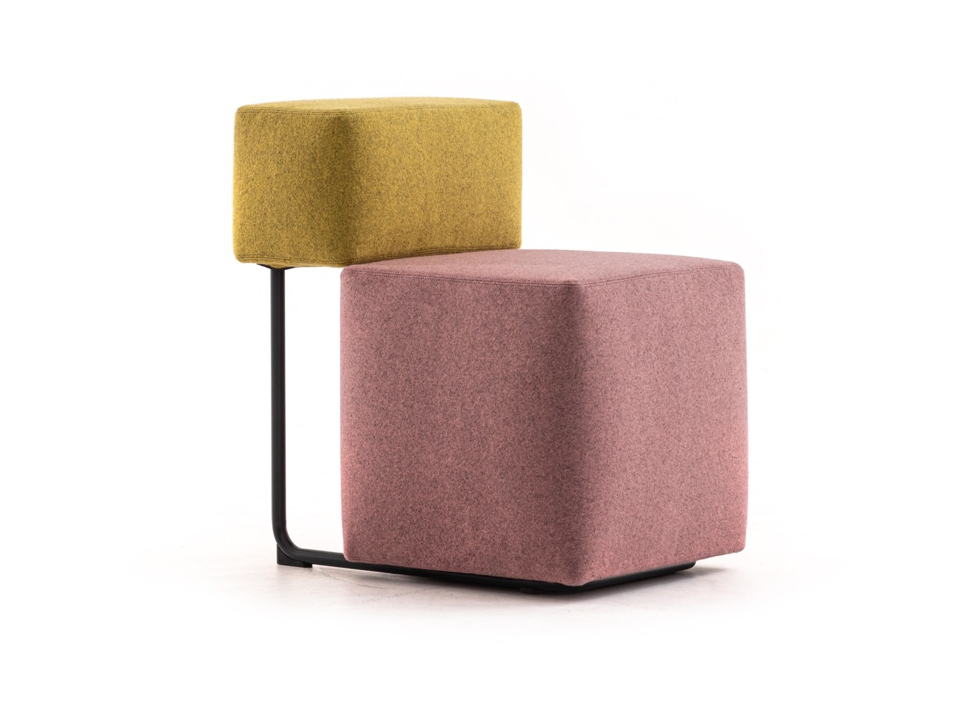 SQUARE Fabric easy chair By Moroso | design Jonathan Olivares