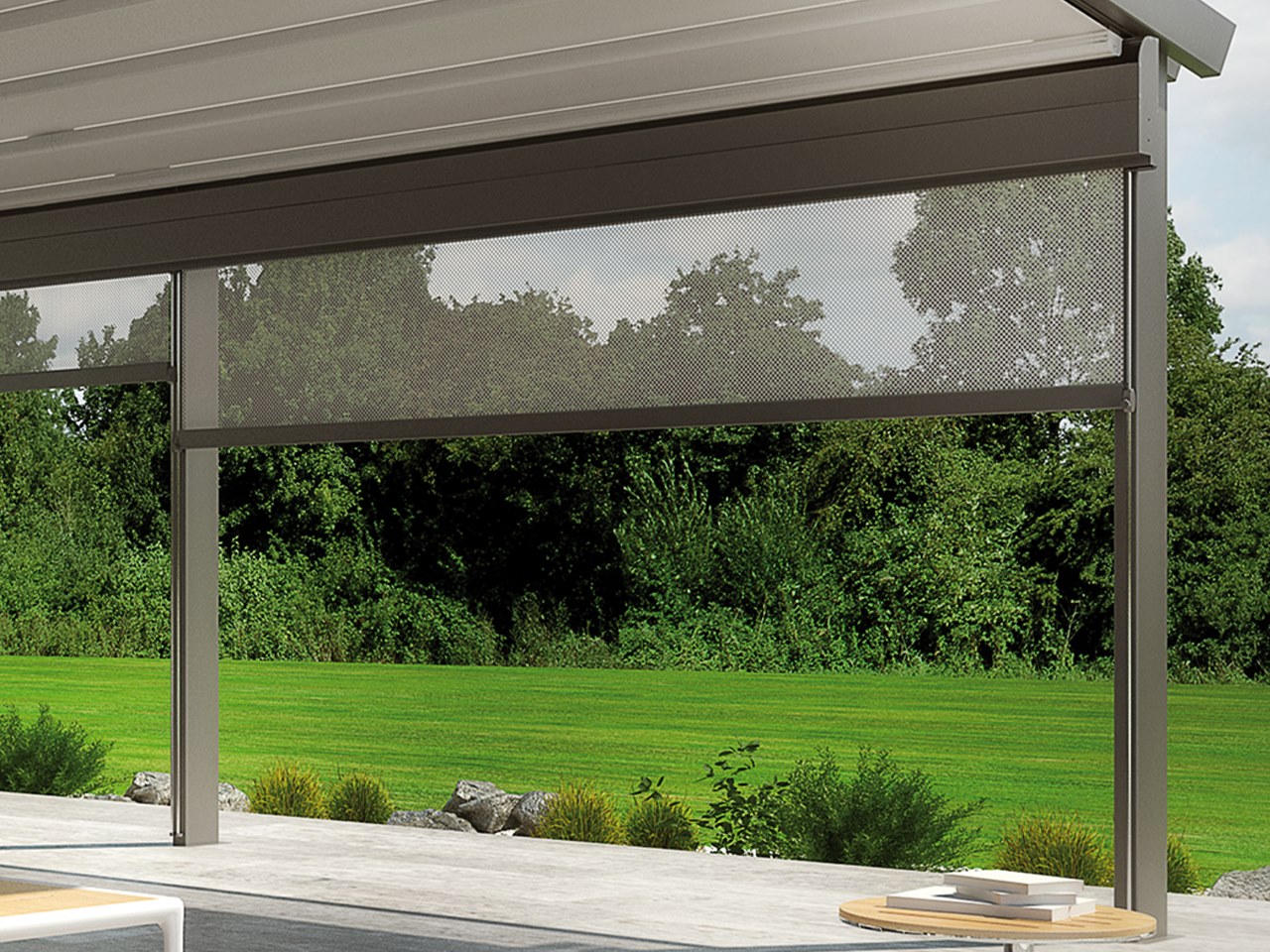 Drop awning with guide rod STAL By DIRELLO