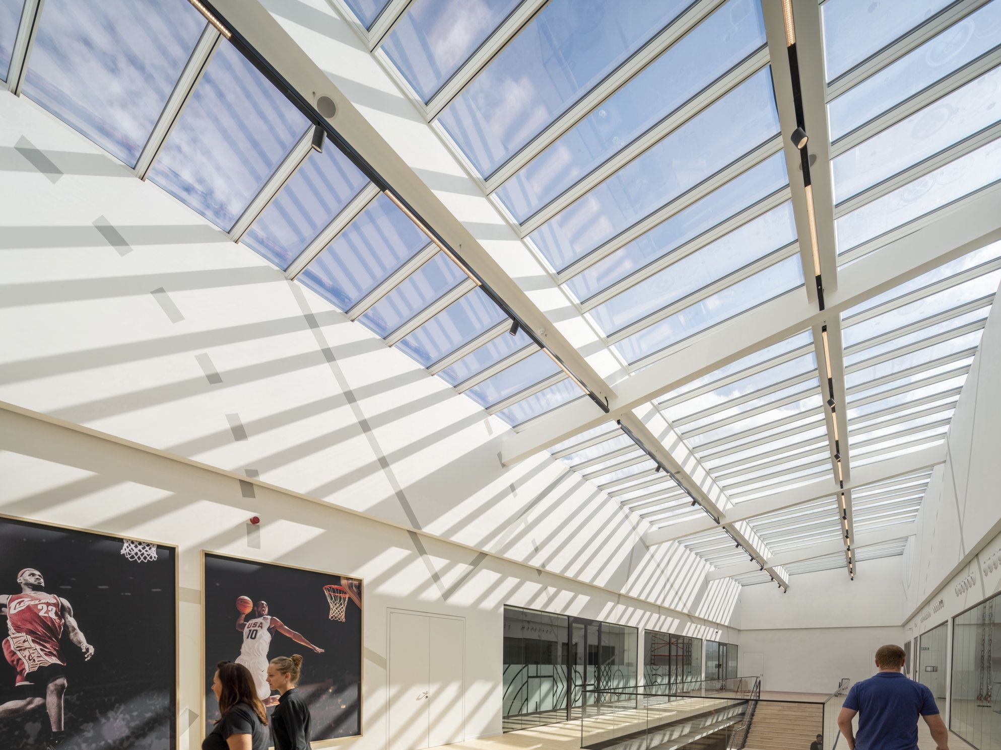 Glass and steel roof window STEP LONGLIGHT/RIDGELIGHT By Velux Commercial