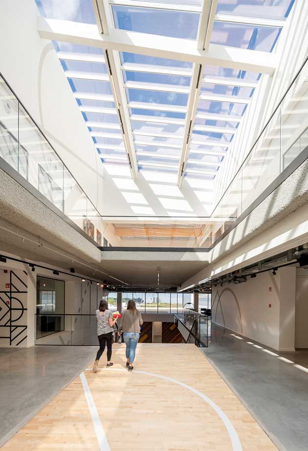 Glass and steel roof window STEP LONGLIGHT/RIDGELIGHT By Velux Commercial