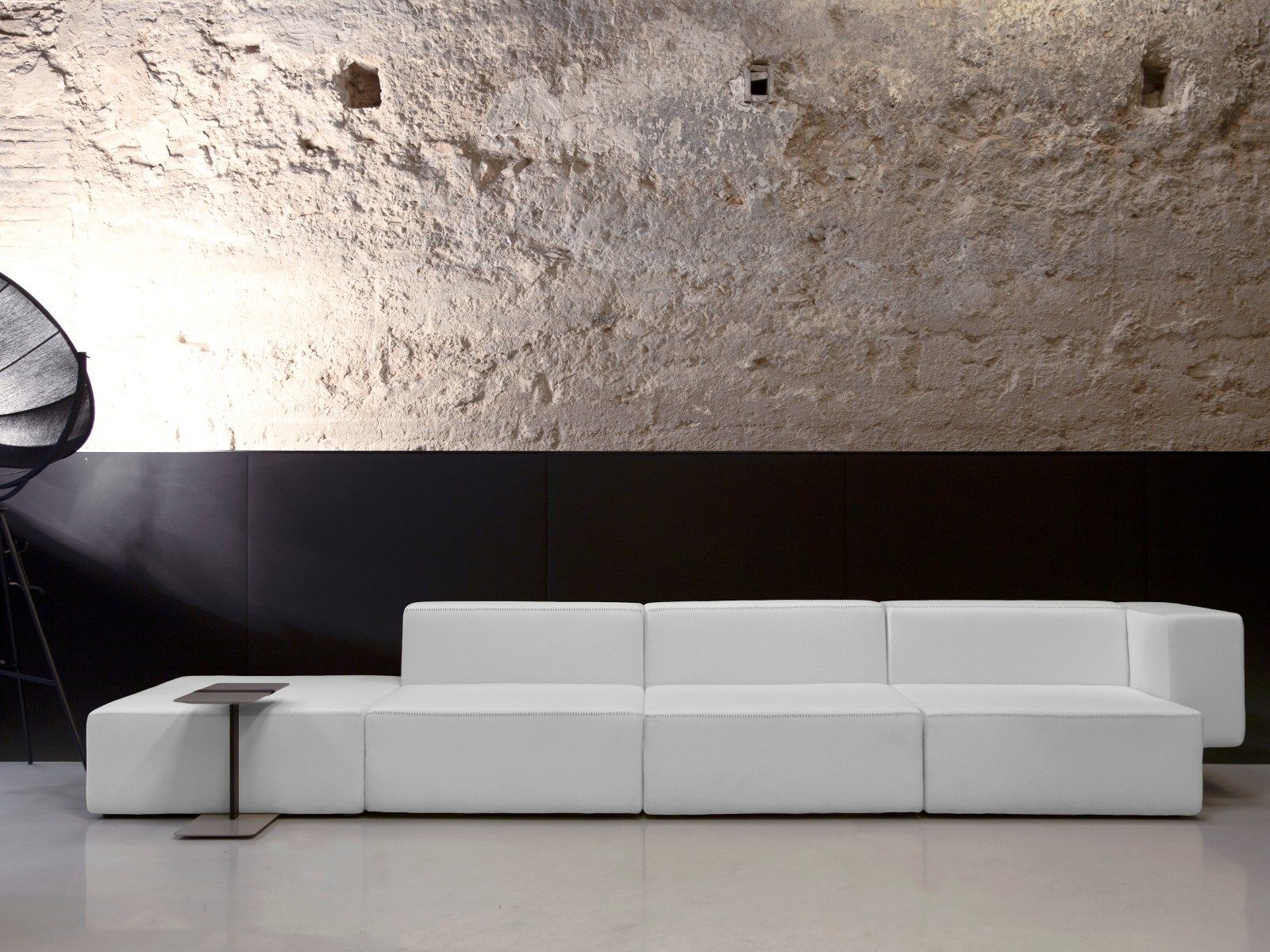 Modular sofa STEP By Viccarbe design Vincent Van Duysen