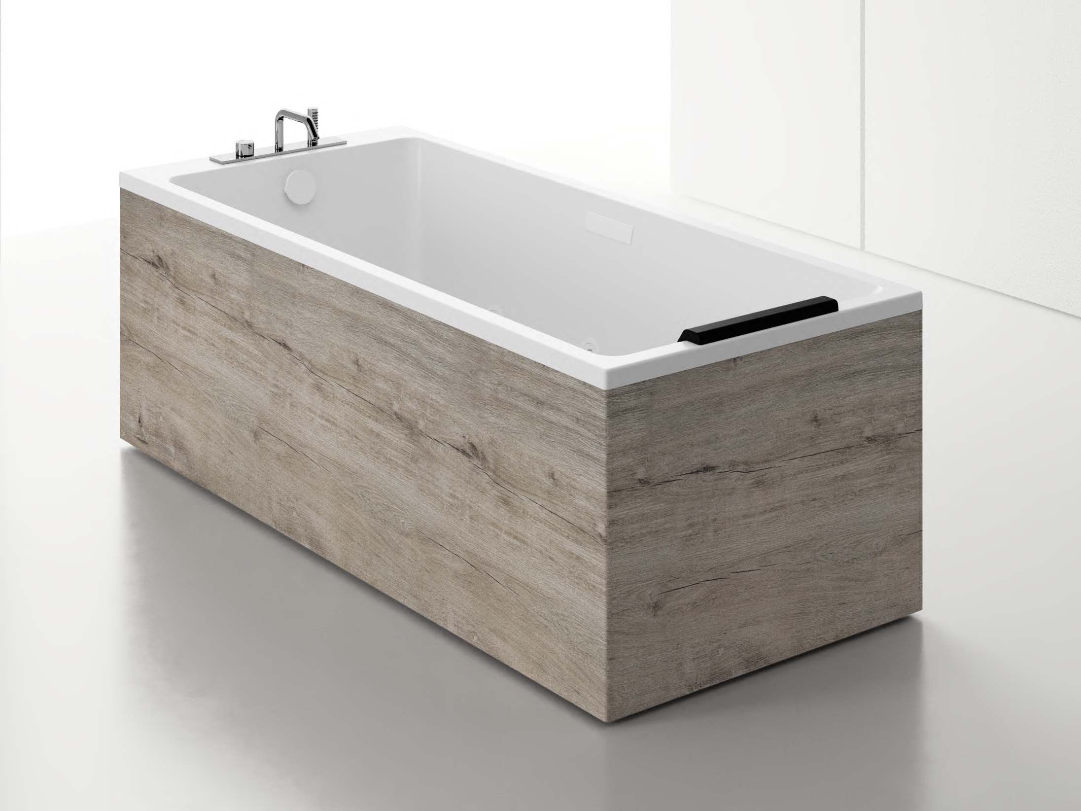 STILE Hydromassage rectangular bathtub By NOVELLINI