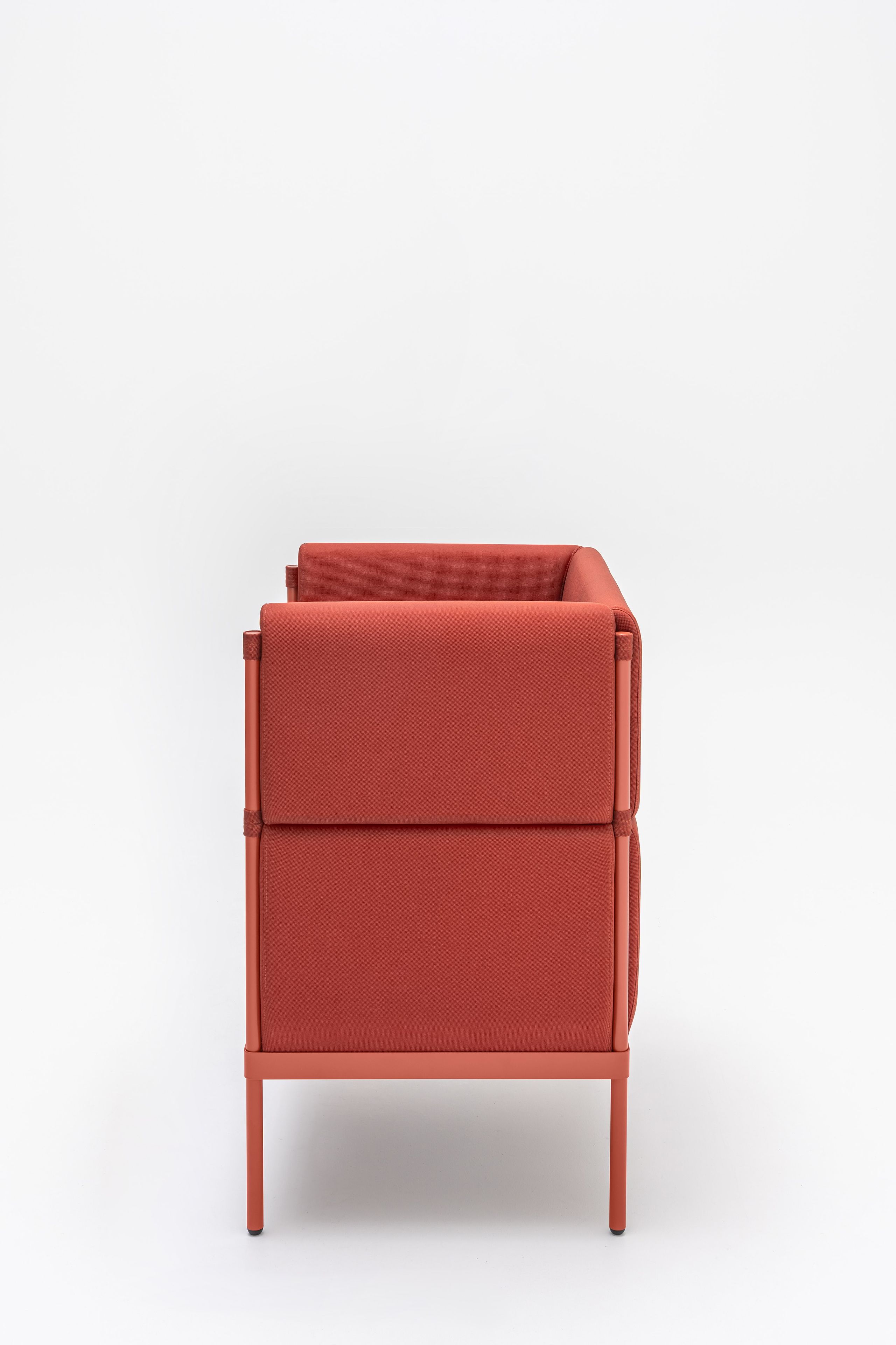 STILT | High-back armchair Stilt Collection By MDD