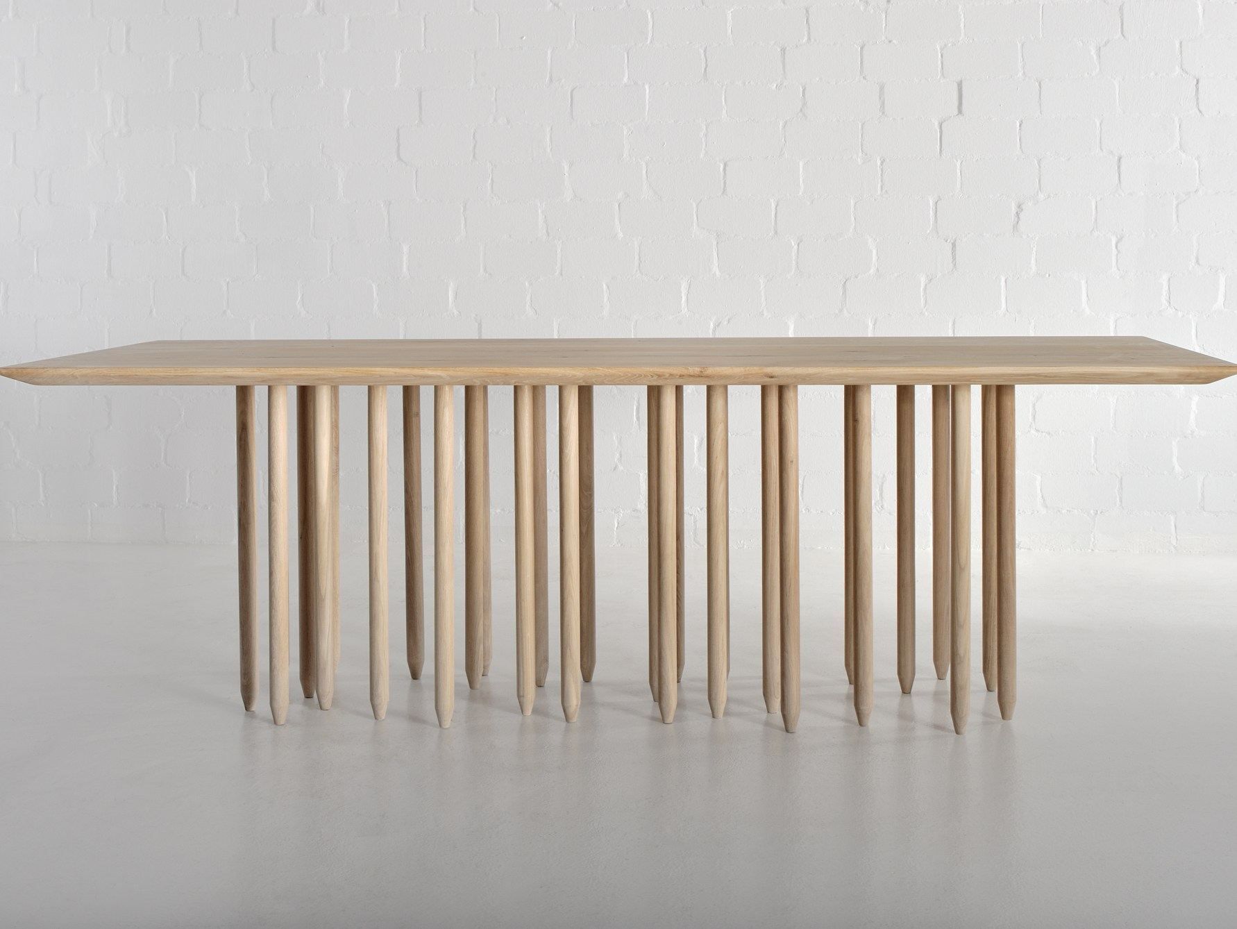 STILUS Table By Vitamin Design