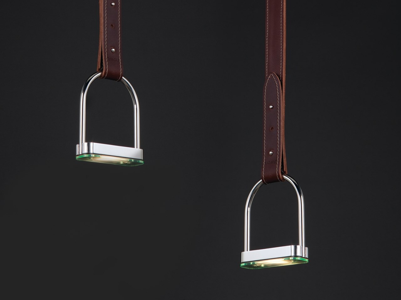 STIRRUP Pendant lamp By Quasar