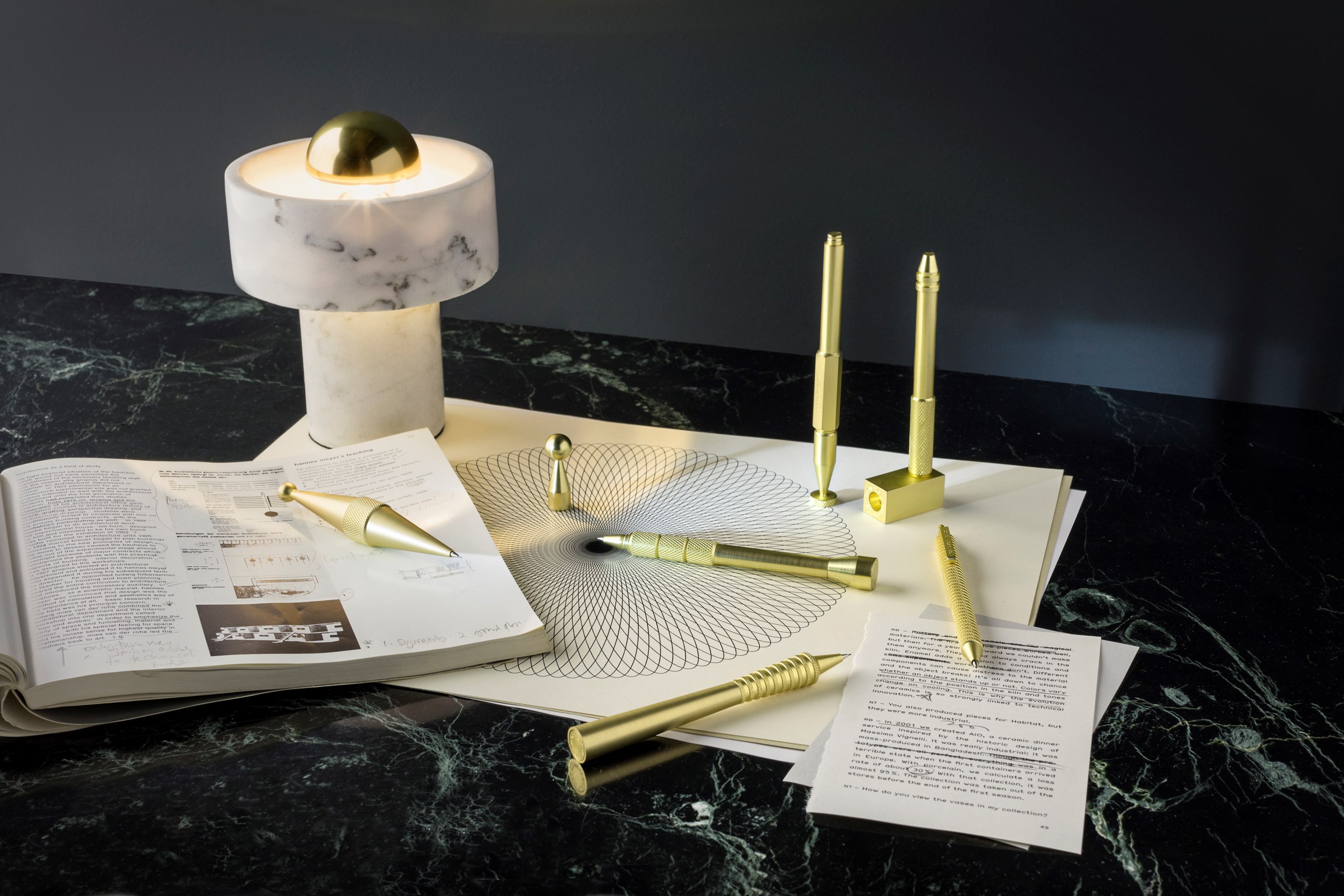 STONE | Table lamp By Tom Dixon design Tom Dixon
