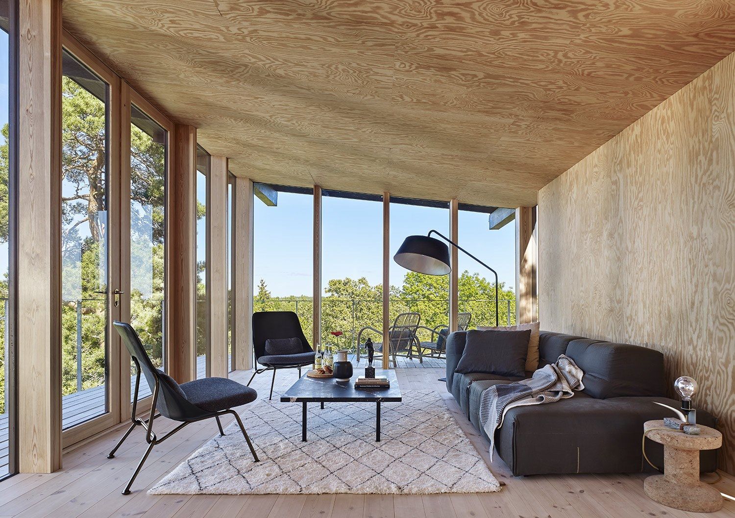 STRAIN Easy chair By Prostoria