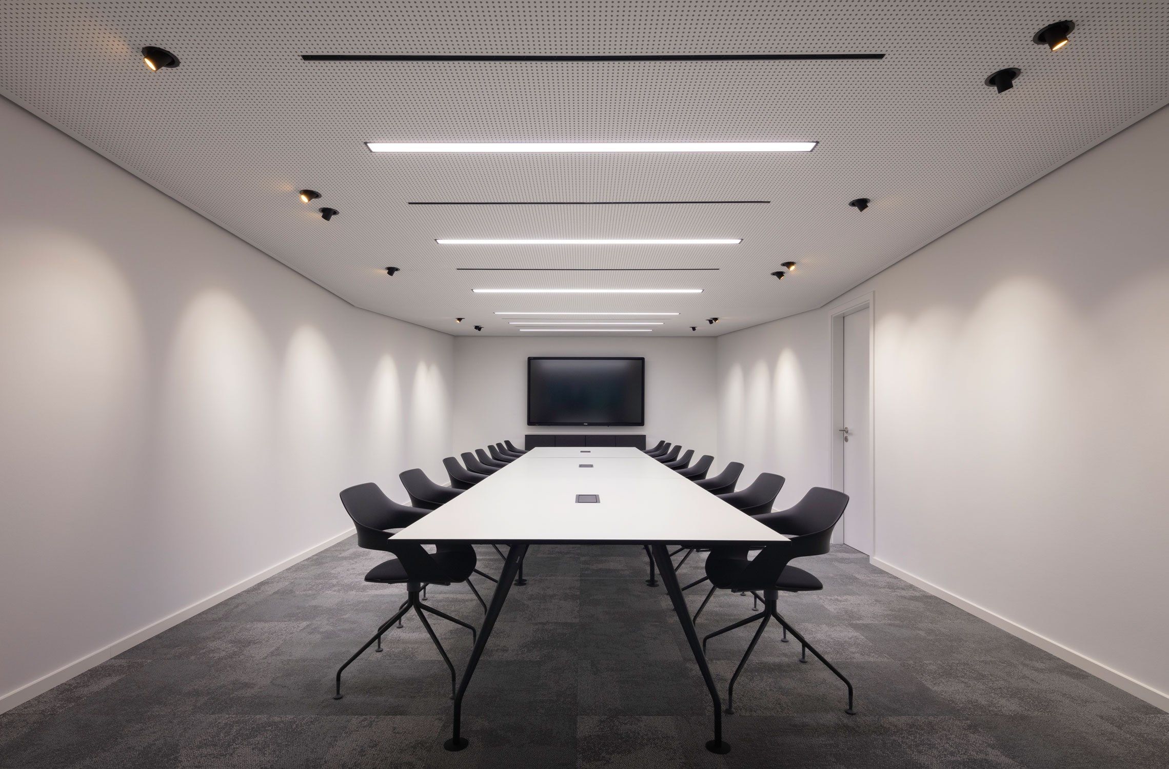 STREAMLINER 70S | Profilo per illuminazione lineare By Delta Light