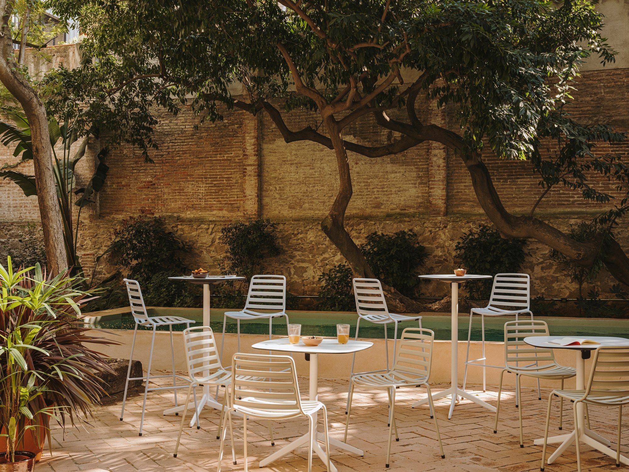 STREET | Chair By ENEA design Estudi Manel Molina