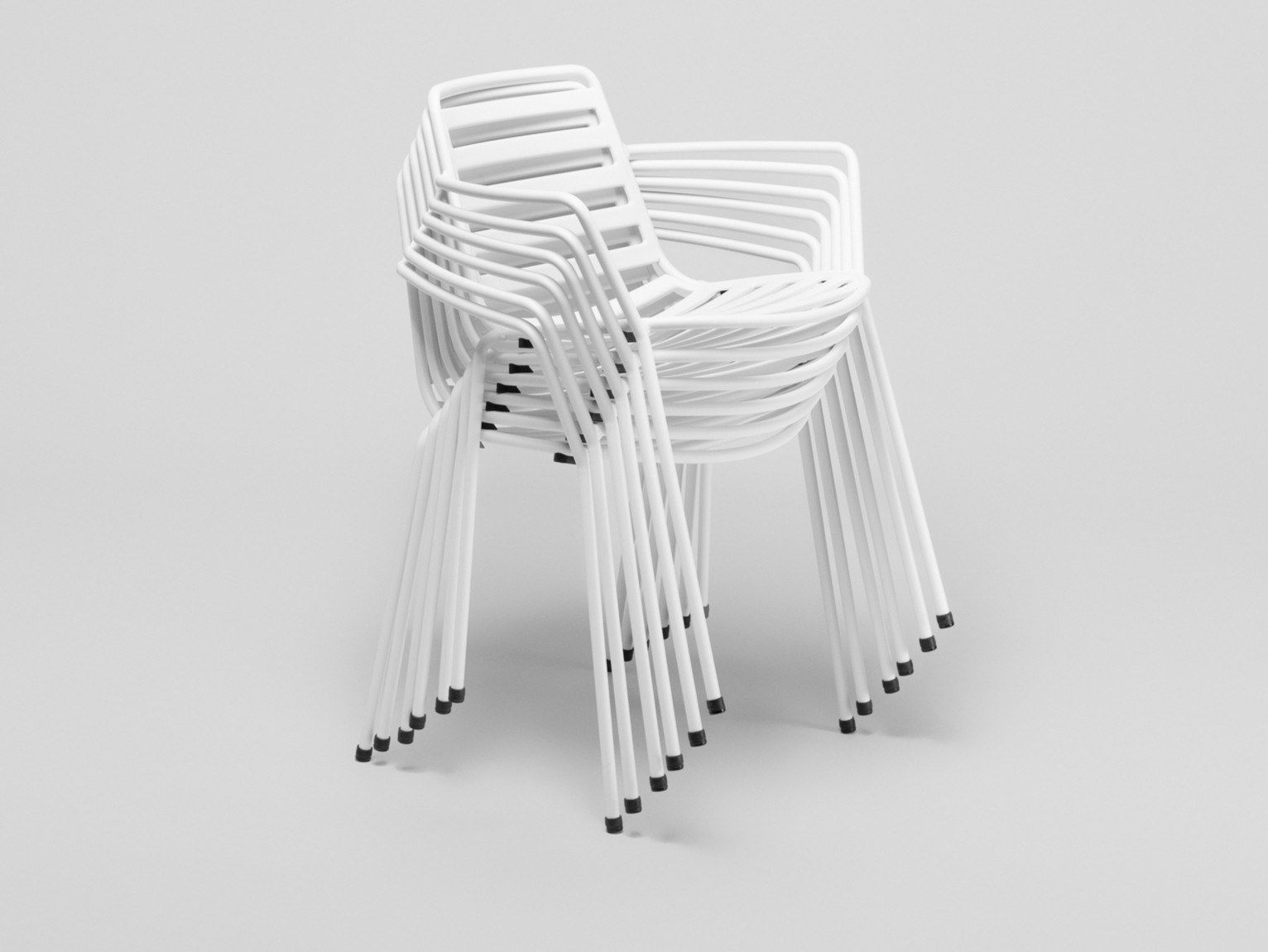STREET | Chair with armrests By ENEA design Estudi Manel Molina