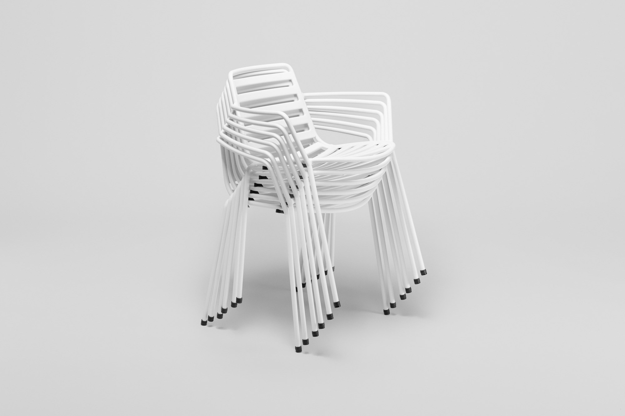 STREET | Chair with armrests By ENEA design Estudi Manel Molina