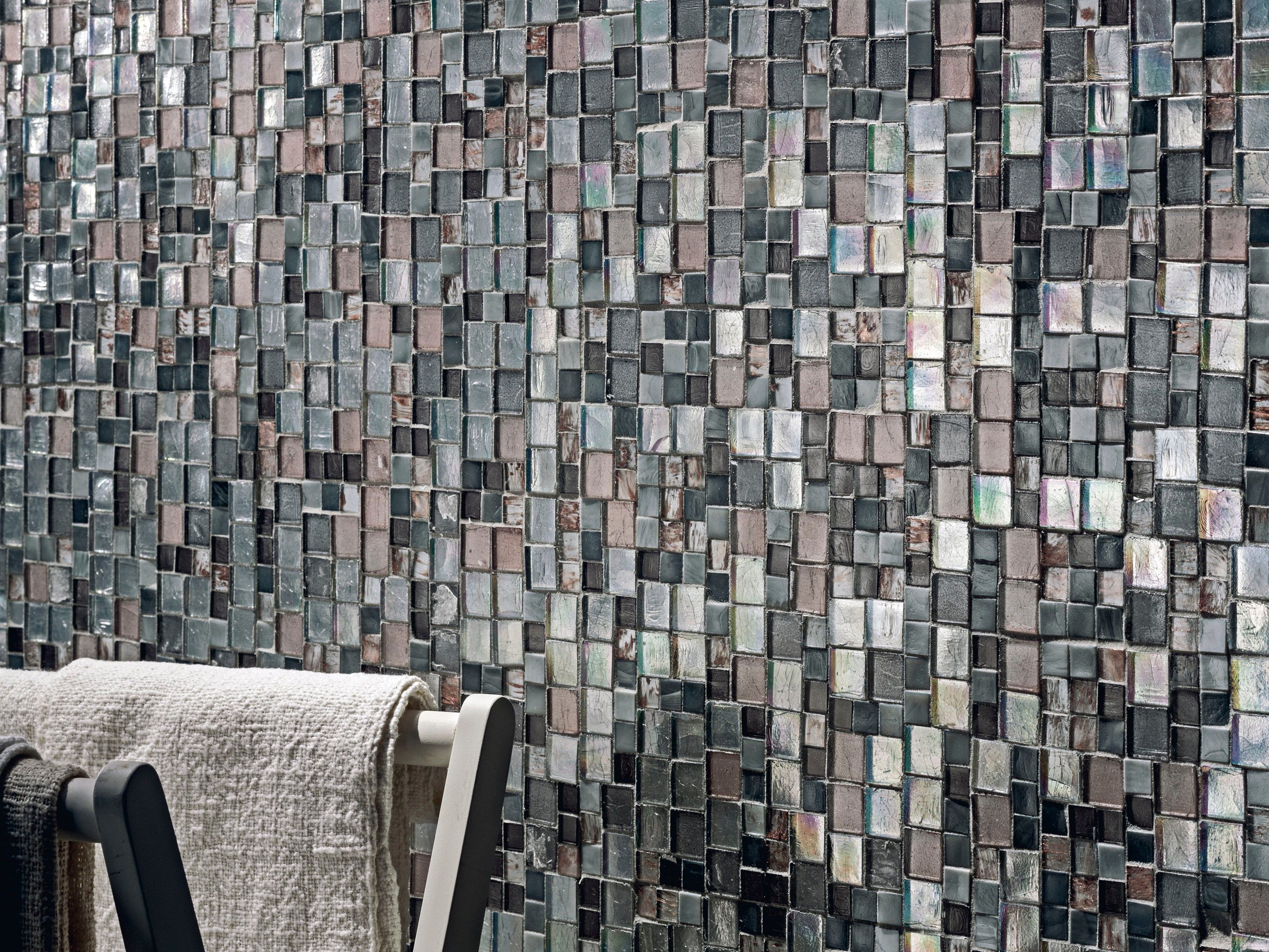 STRUCTURA Glass mosaic By Sicis