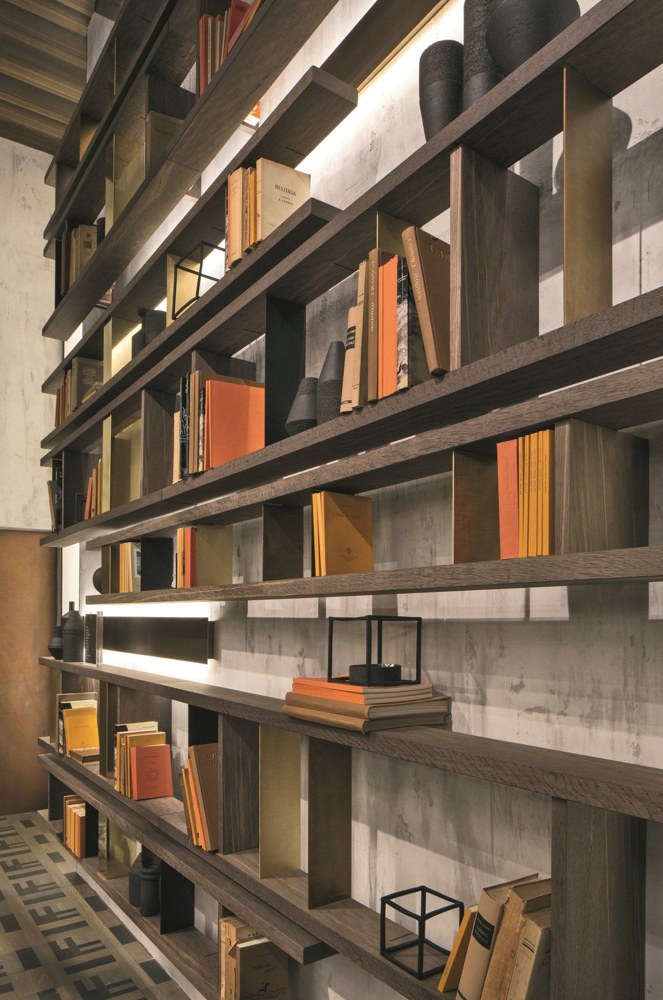 STYLE SET Sectional solid wood bookcase By Henge | design Massimo Castagna