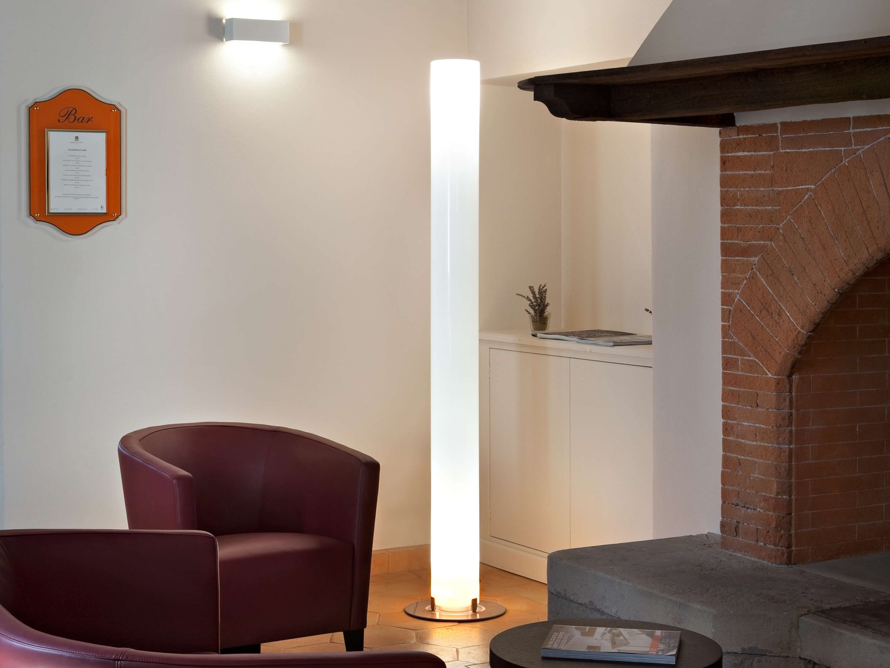 STYLOS Floor lamp By Flos | design Achille Castiglioni