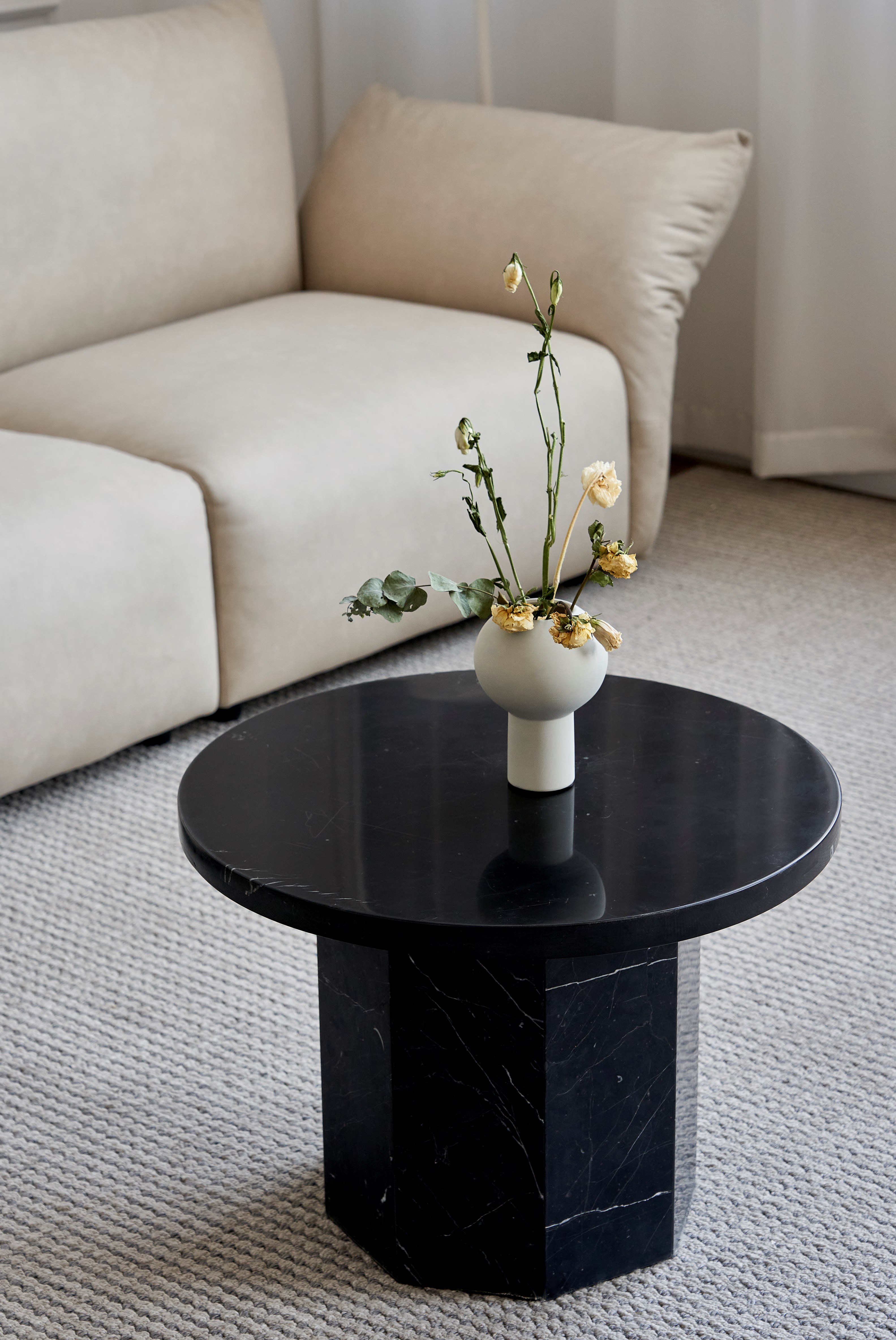 SUGAR CUBES | Round coffee table Round wood veneer coffee table for ...