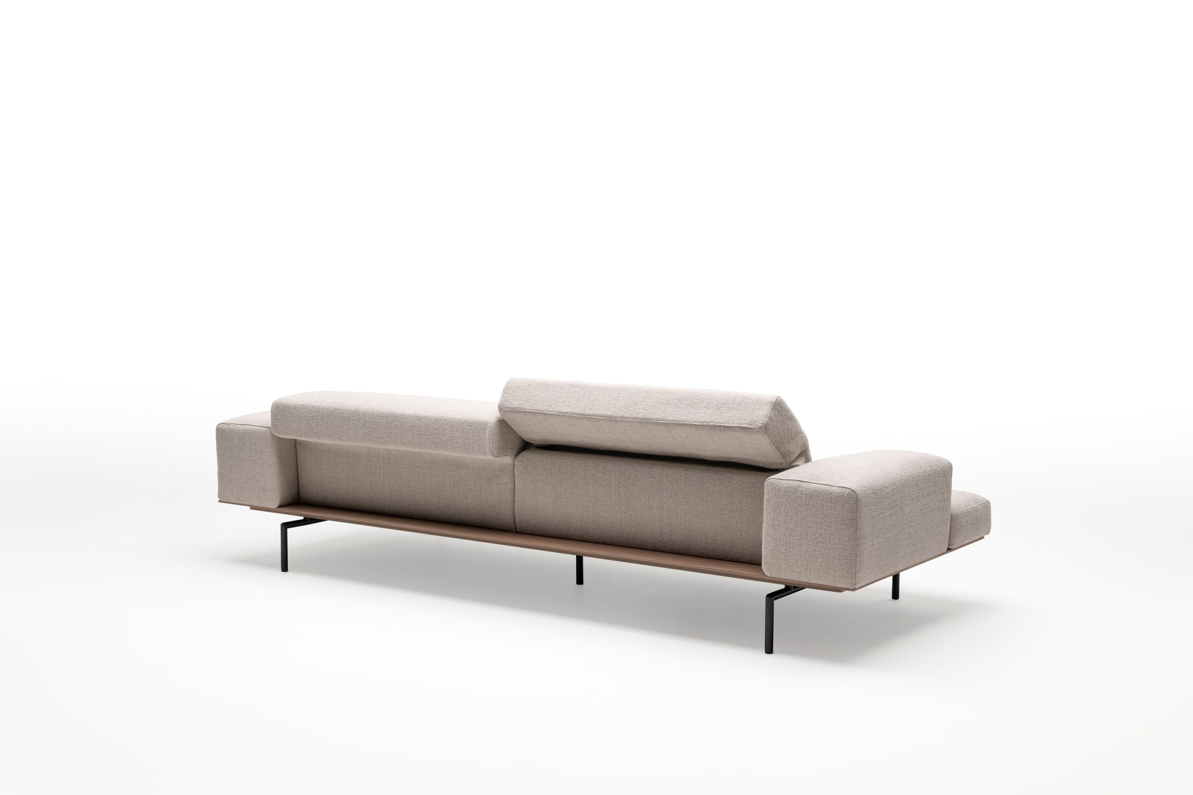 SUMO Fabric sofa By Living Divani | design Piero Lissoni