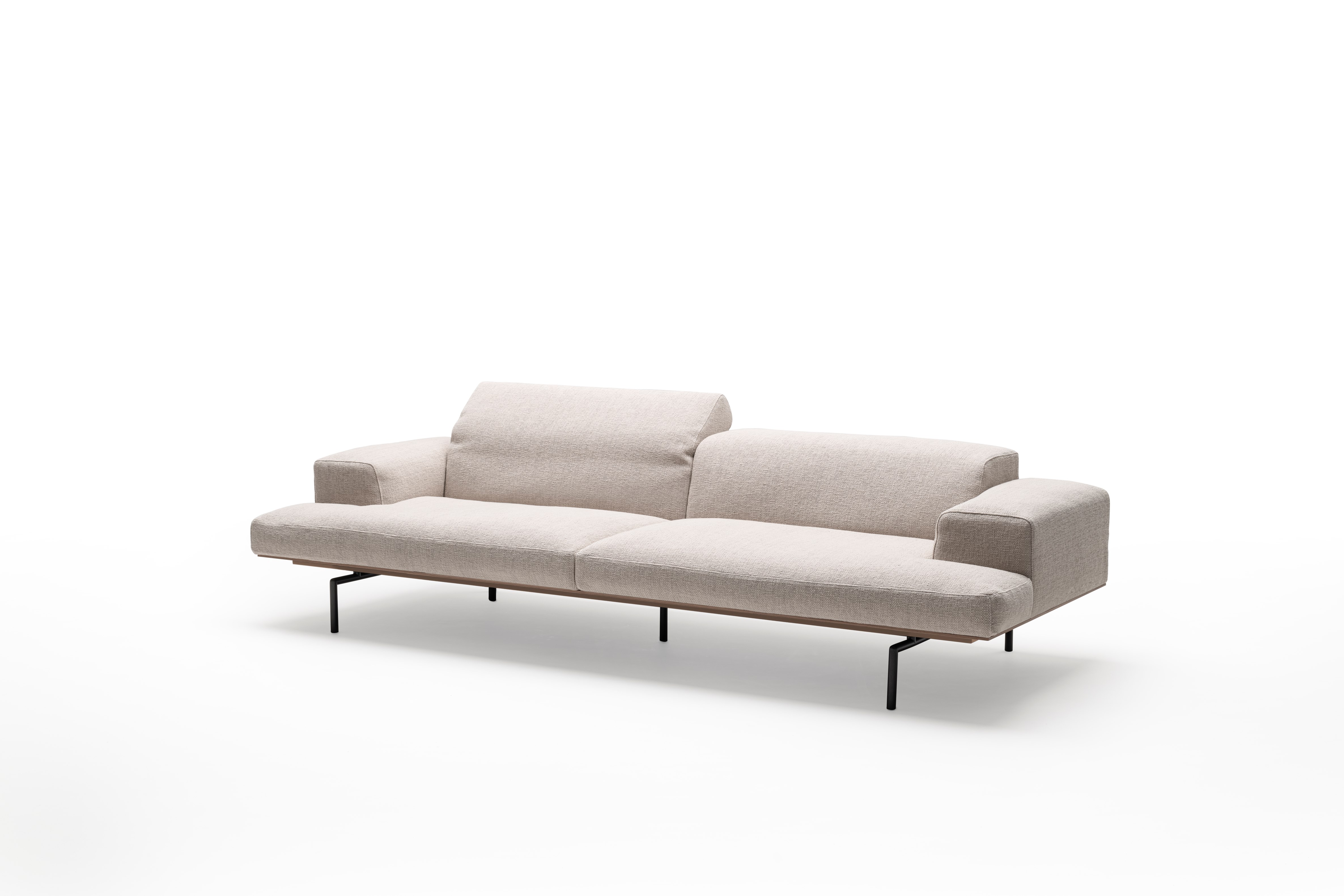 SUMO Fabric sofa By Living Divani | design Piero Lissoni