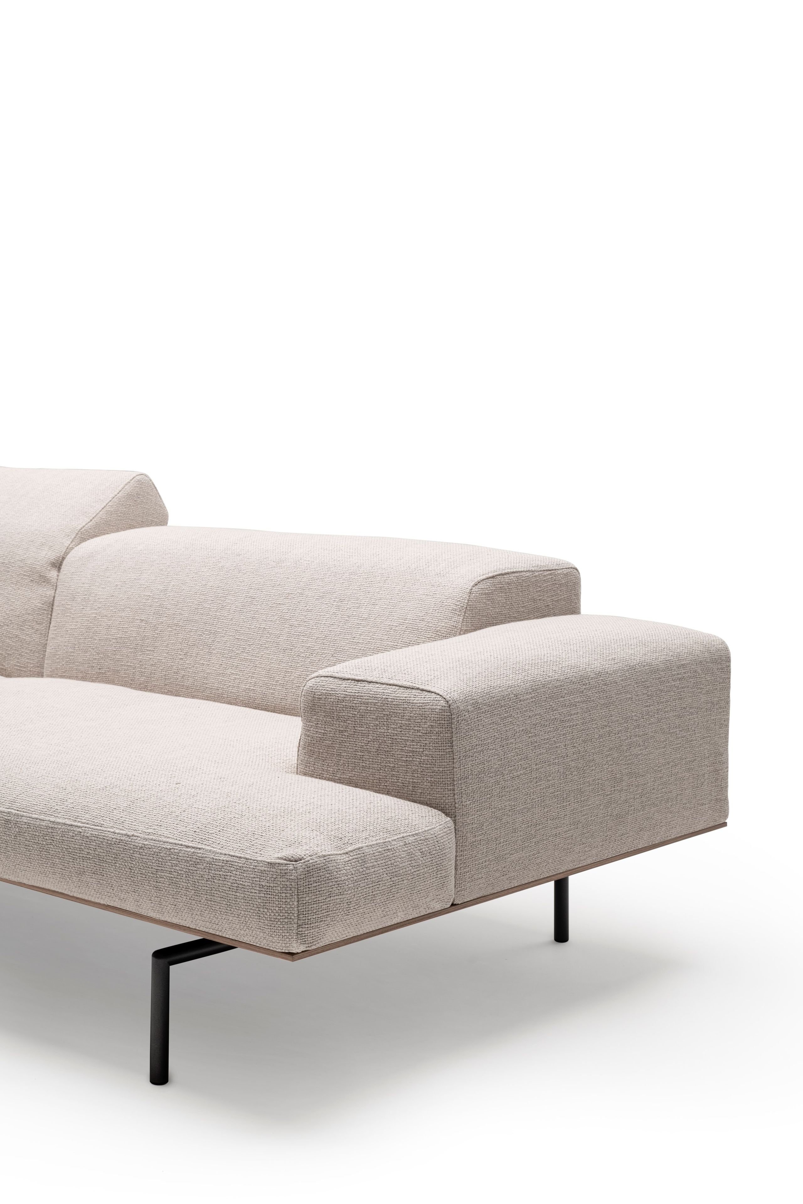 SUMO Fabric sofa By Living Divani | design Piero Lissoni
