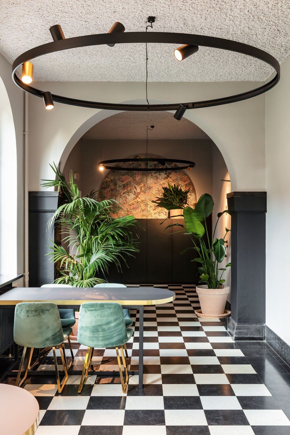 SUPERLOOP MDL LED pendant lamp By Delta Light