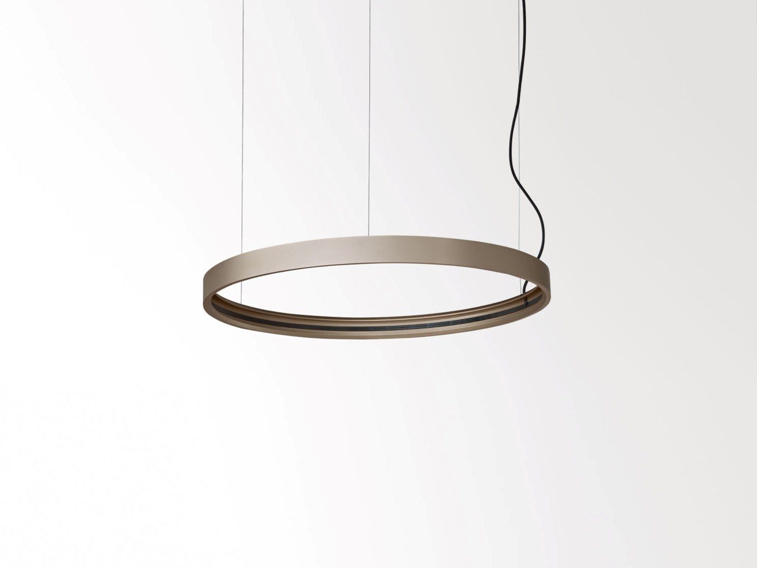 SUPERLOOP MDL LED pendant lamp By Delta Light