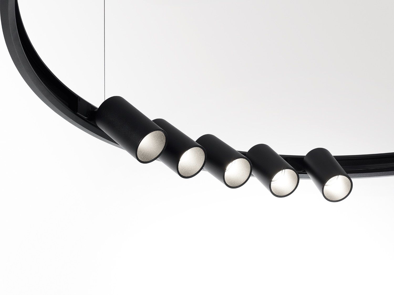 SUPERLOOP MDL LED pendant lamp By Delta Light