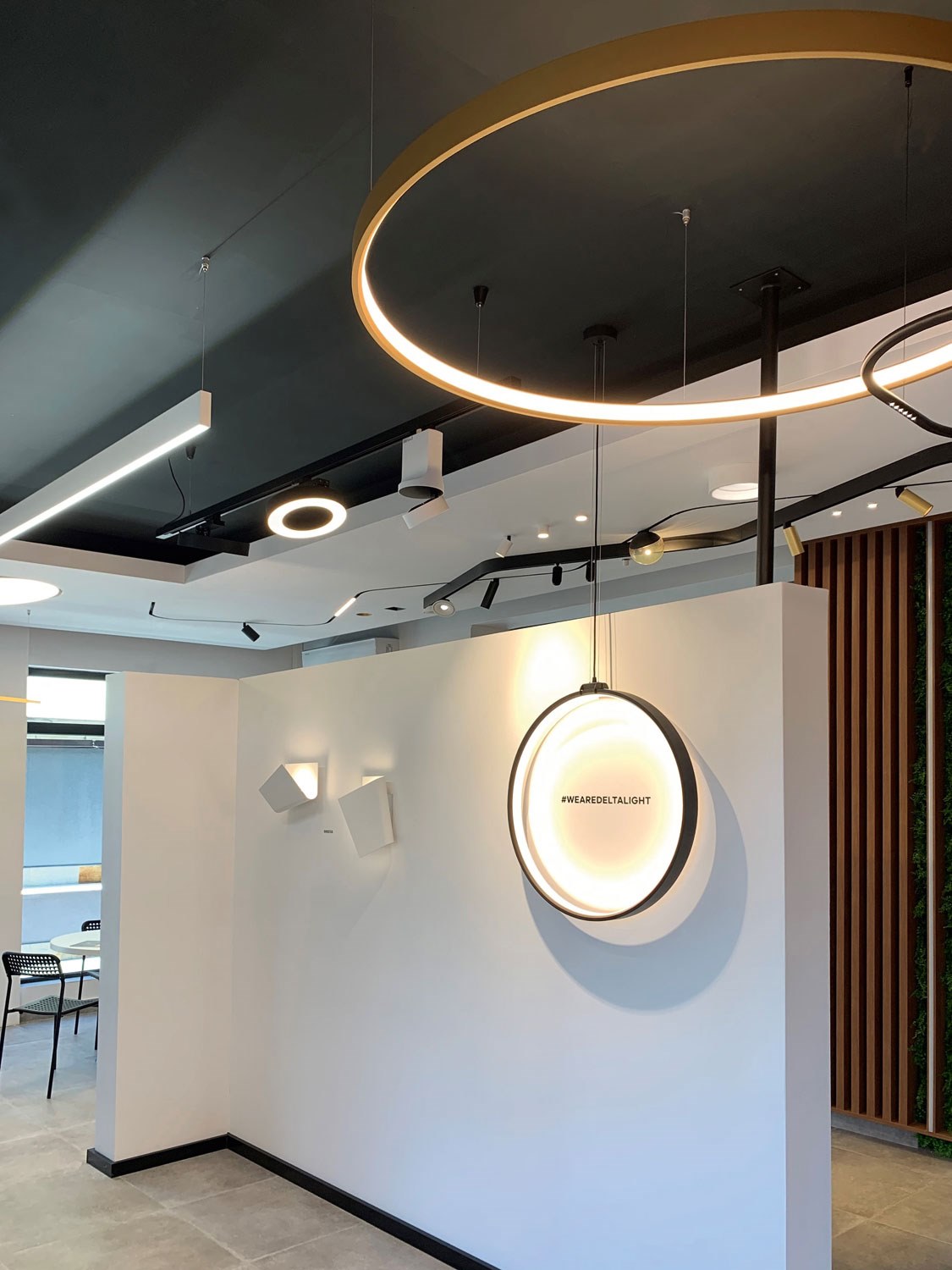 LED pendant lamp SUPERLOOP VC SBL Superloop Collection By Delta Light