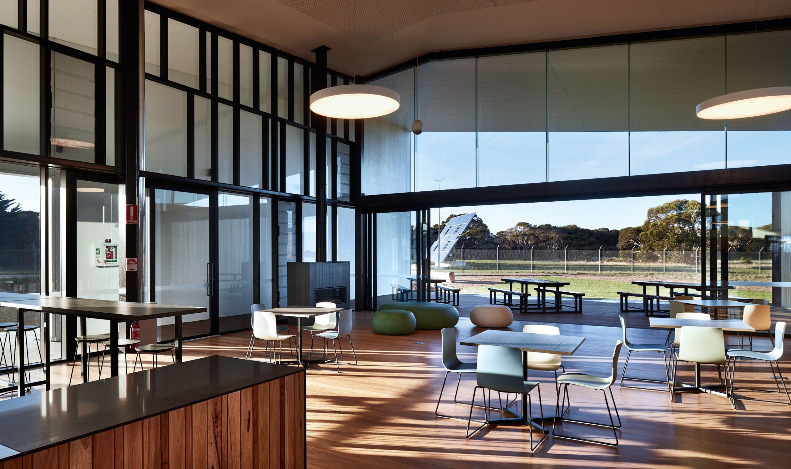 SUPERNOVA LINE | Polycarbonate pendant lamp By Delta Light