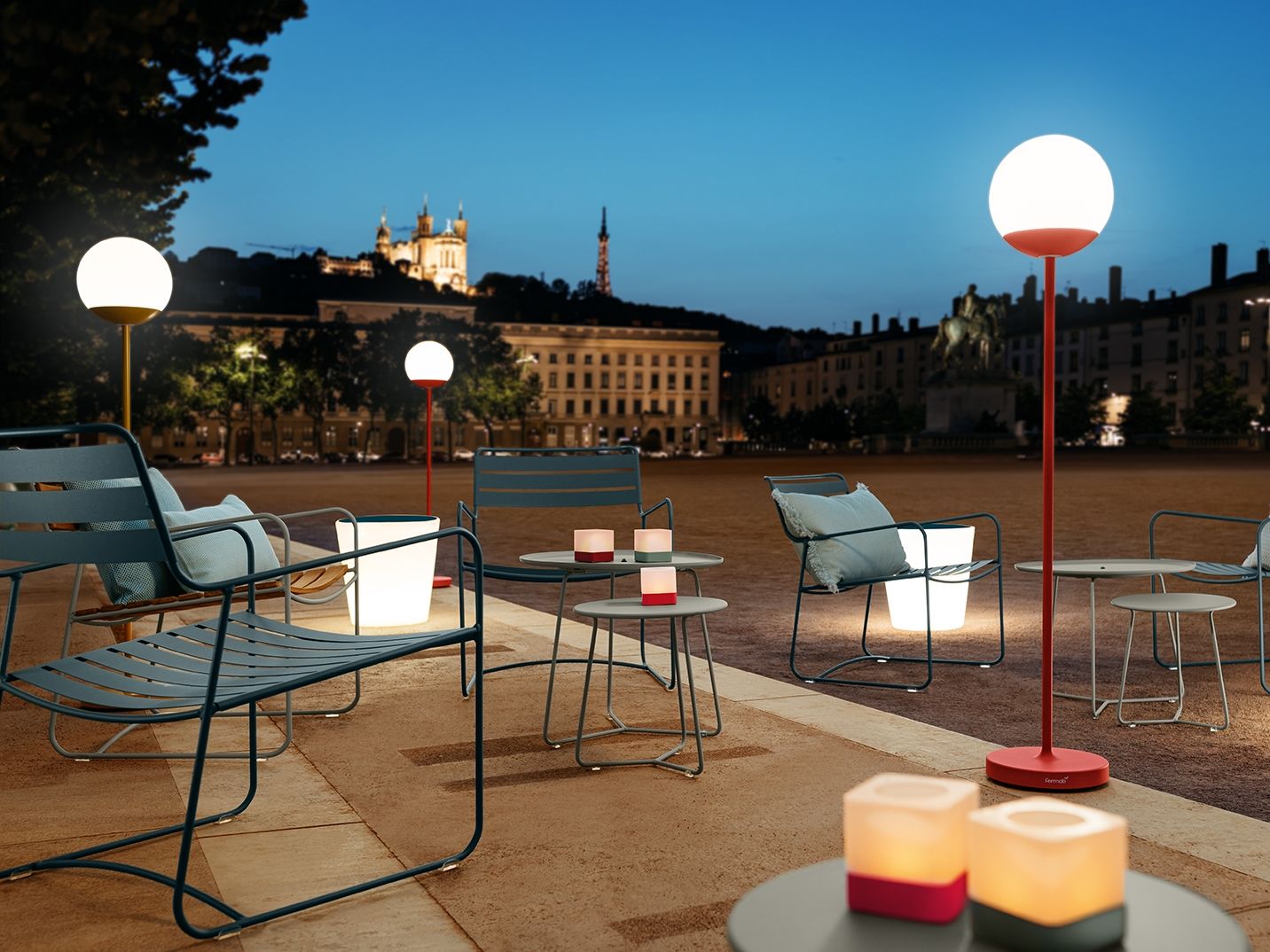 SURPRISING Easy chair By Fermob | design Guggenbichler design