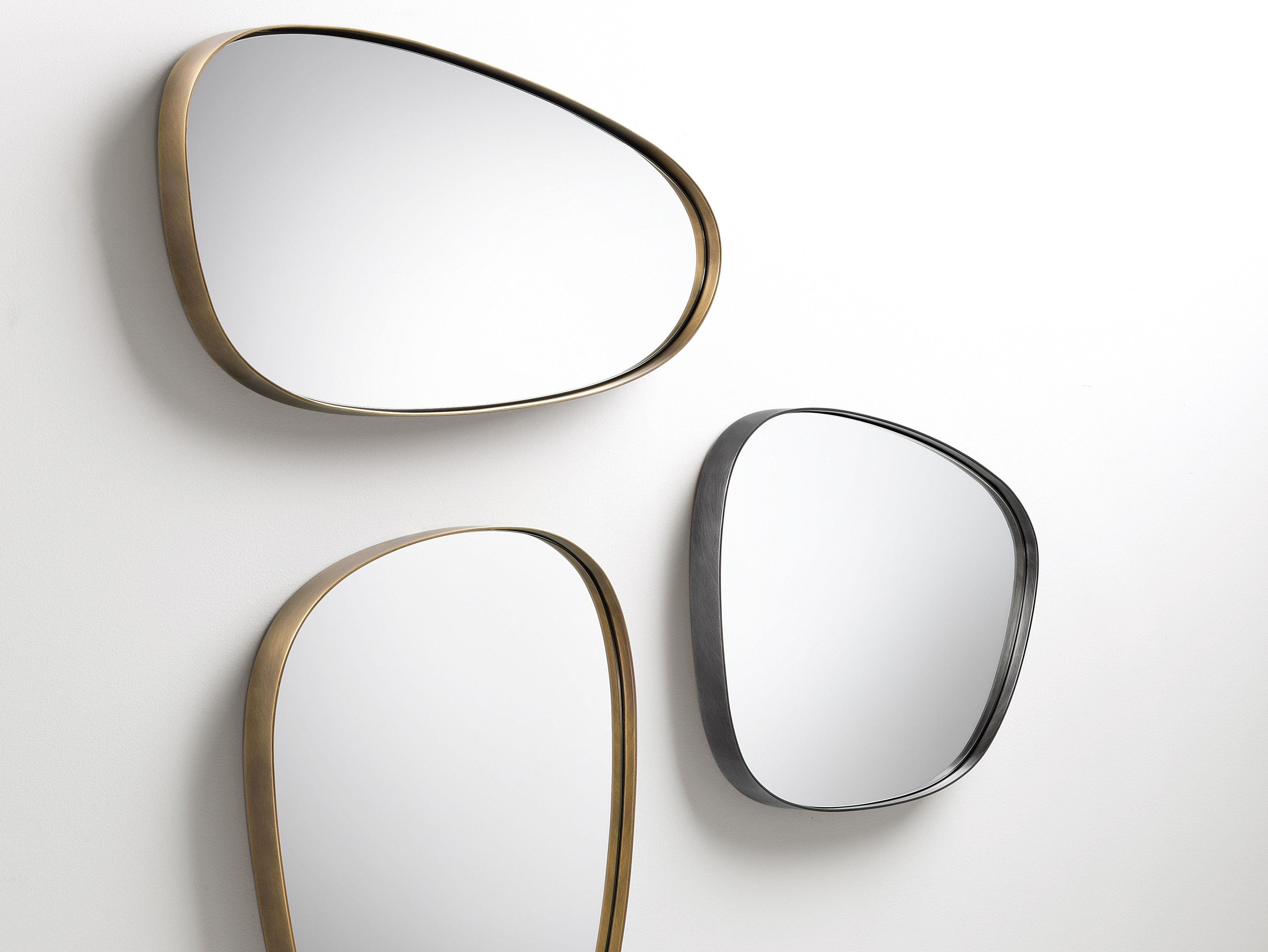 SYRO Metal framed wall-mounted mirror By DE CASTELLI | design Emilio Nanni