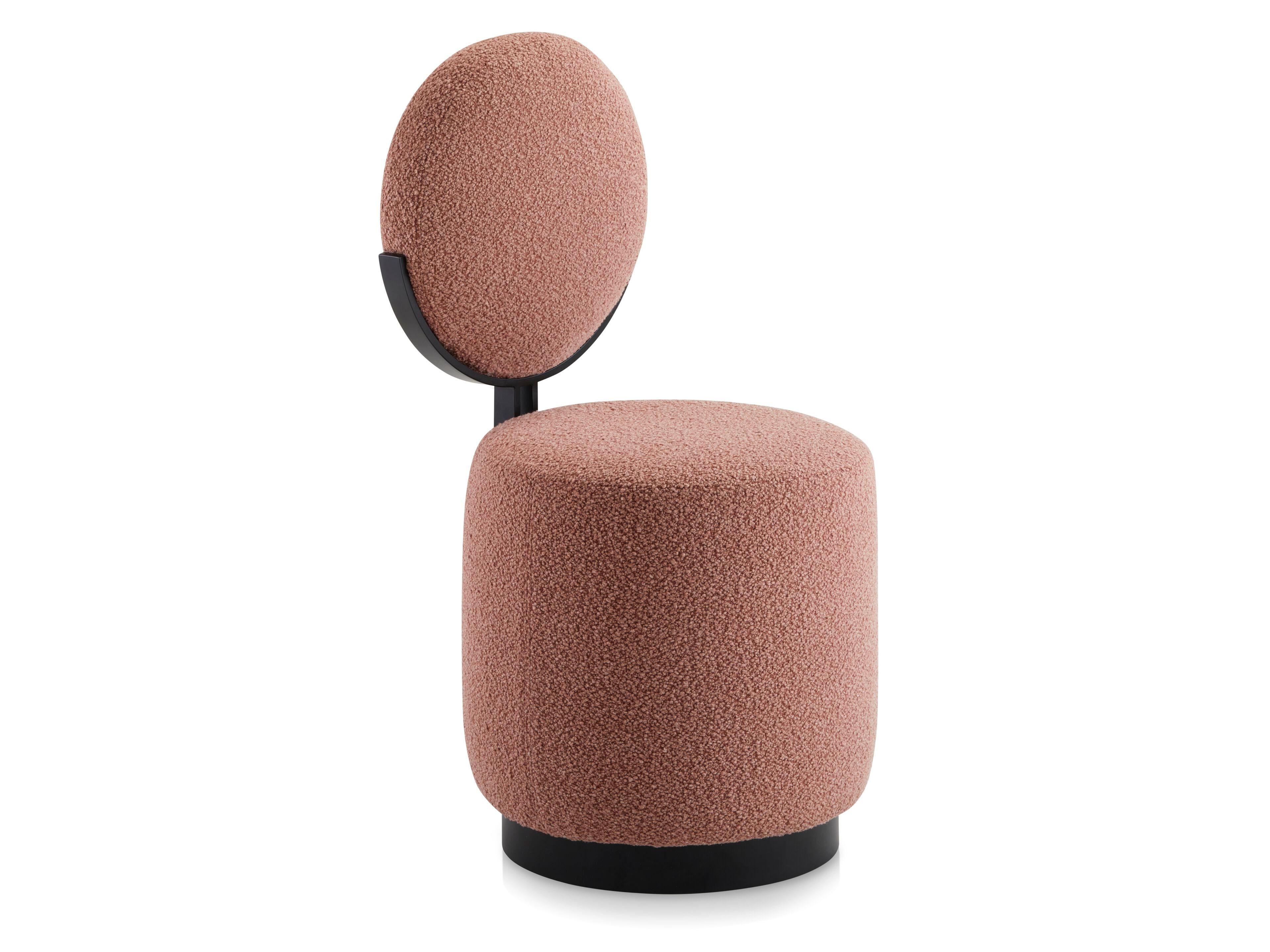 BEAUTY Easy chair By Saba Italia