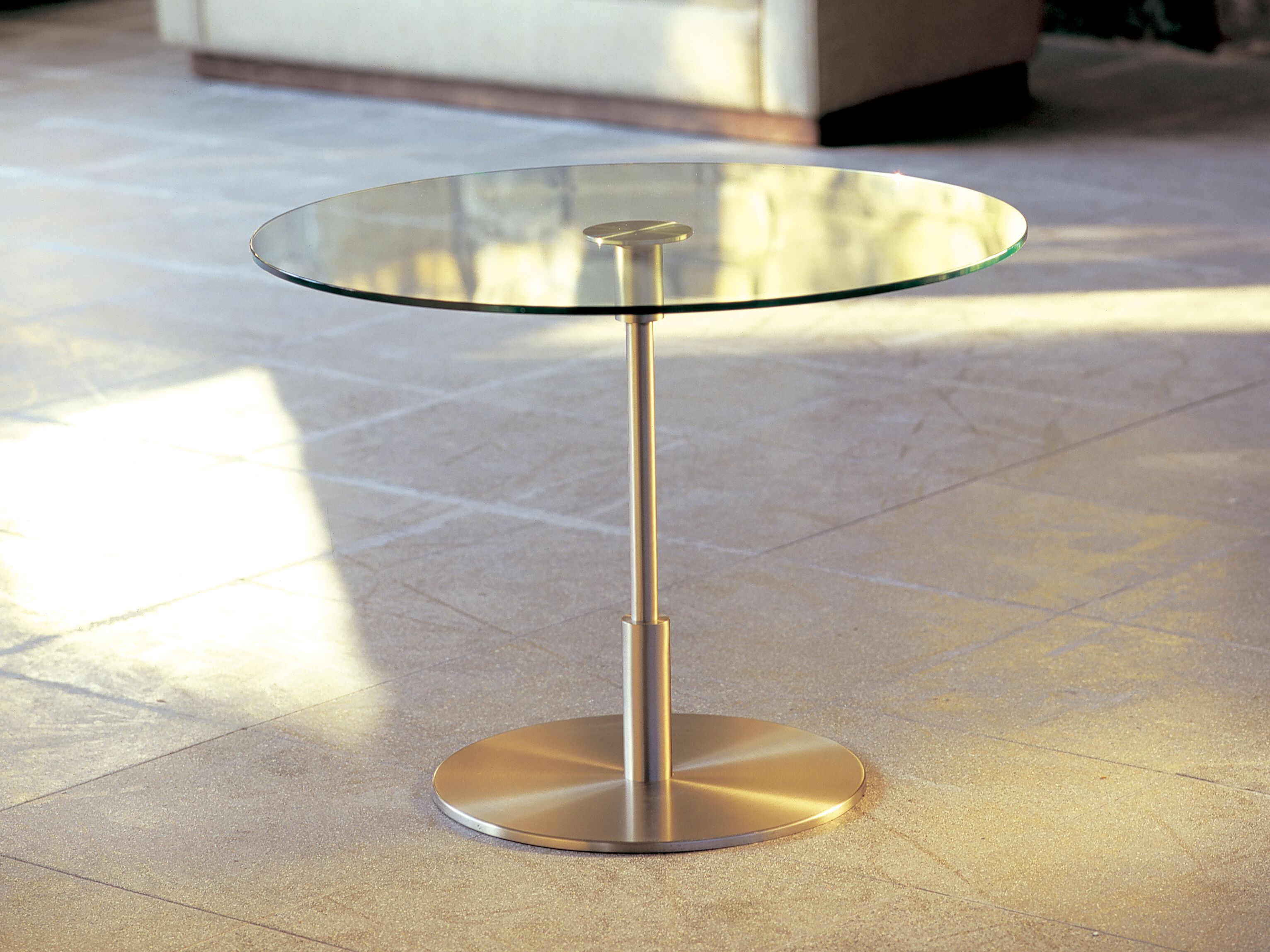DIANA Round nickel and glass coffee table By Santa & Cole | design Alfonso Mila, Federico Correa ...