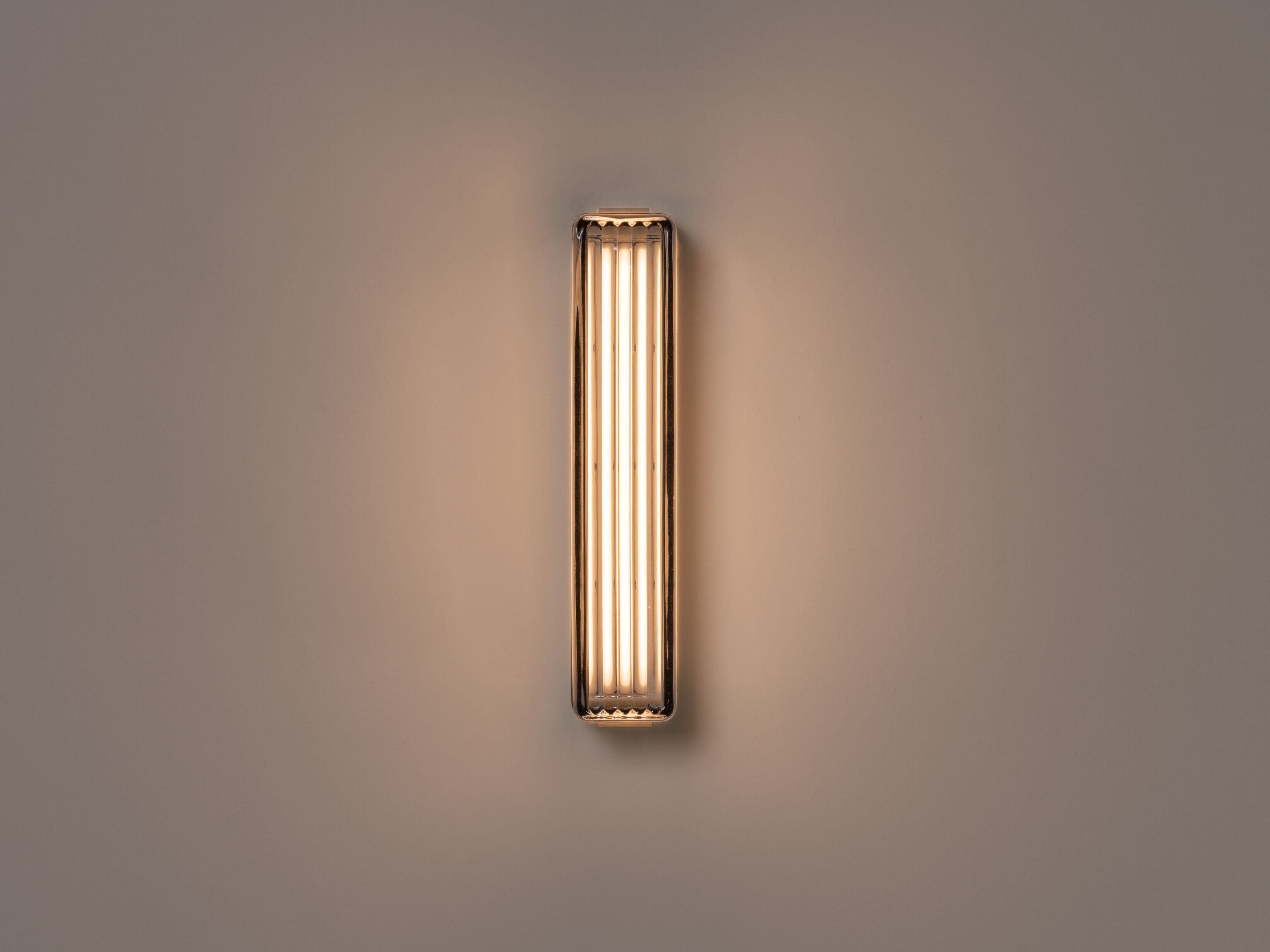 ESTADIO SINGULAR Steplight By Santa & Cole | design Miguel Milà