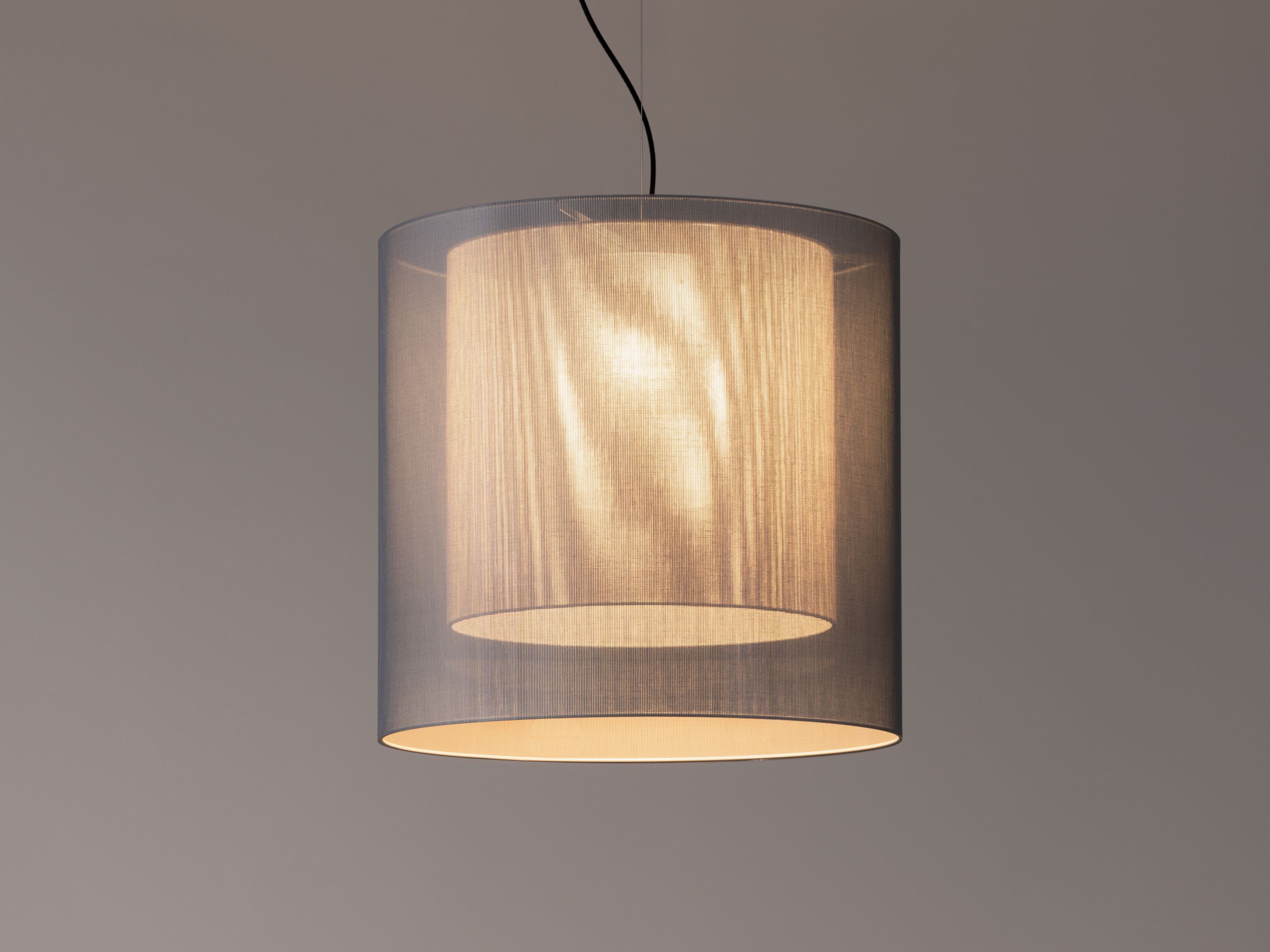 MOARÉ LED polyester pendant lamp By Santa & Cole | design Antoni Arola